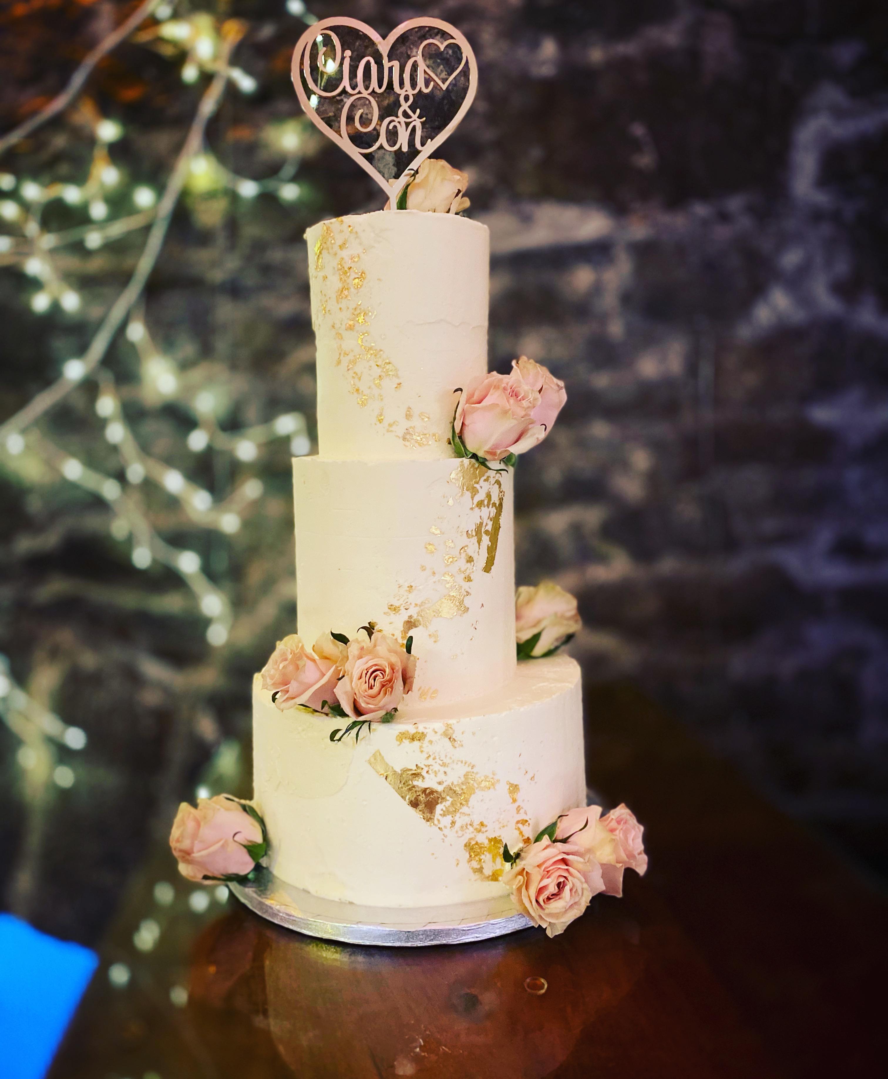 Wedding Cakes Three Tier Dummy LCO 