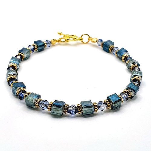 Alice bracelet store