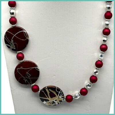 Acrylic Splatter Disc Red Necklace