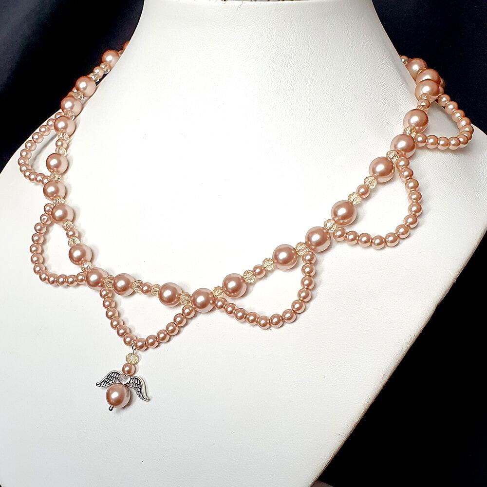 Angela Pearl Necklace Ecru