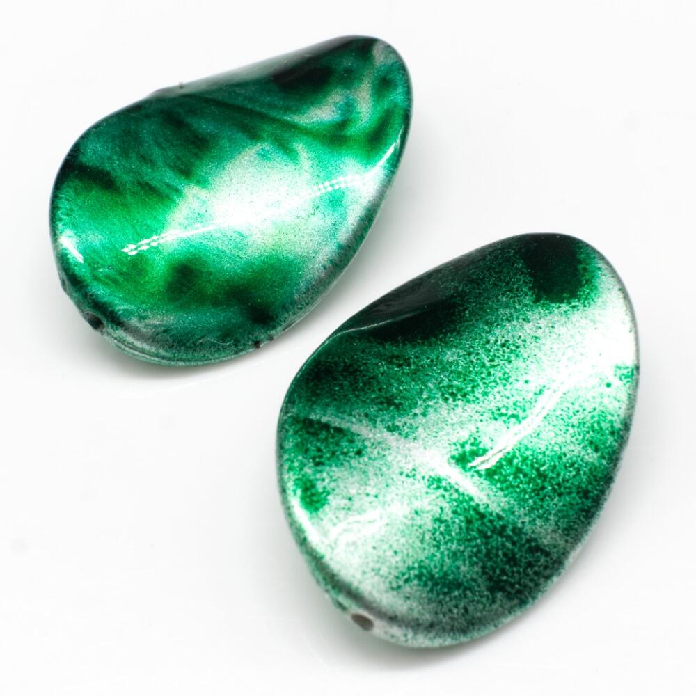 Acrylic Twisted Oval Beads 35mm 8pcs - Green Spray