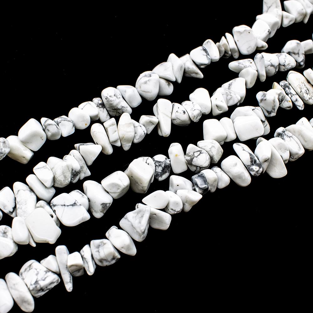 Gemstone Chips - White Howlite - 32" String | Craft, hobby & jewellery ...