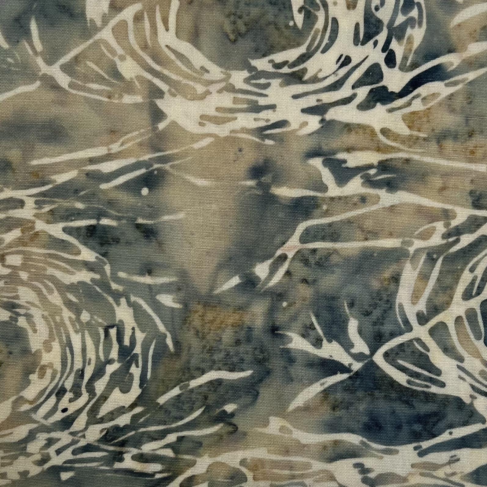 Island Batik - Cream & Ivory 6/1163