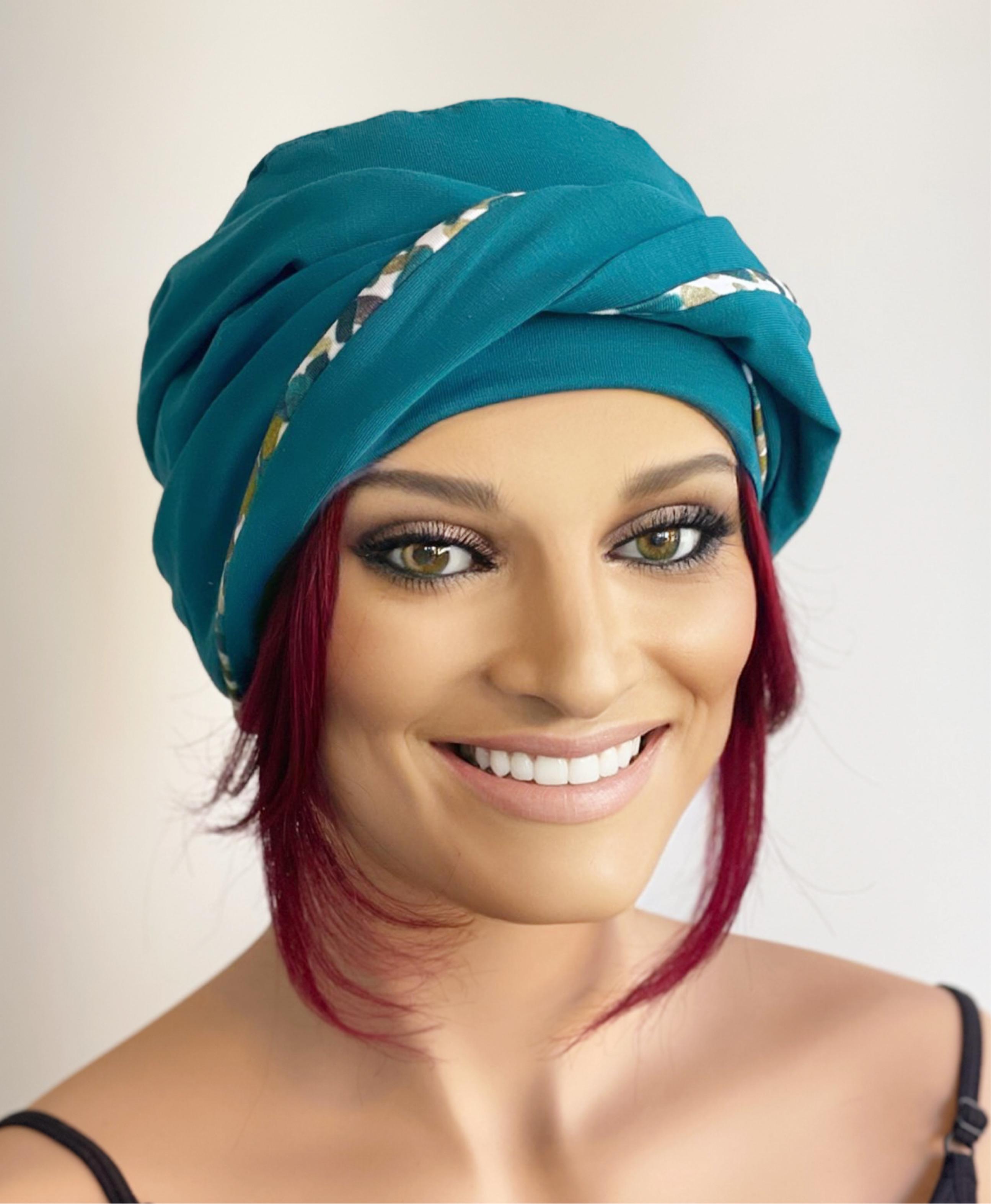 Rachel twist hat teal