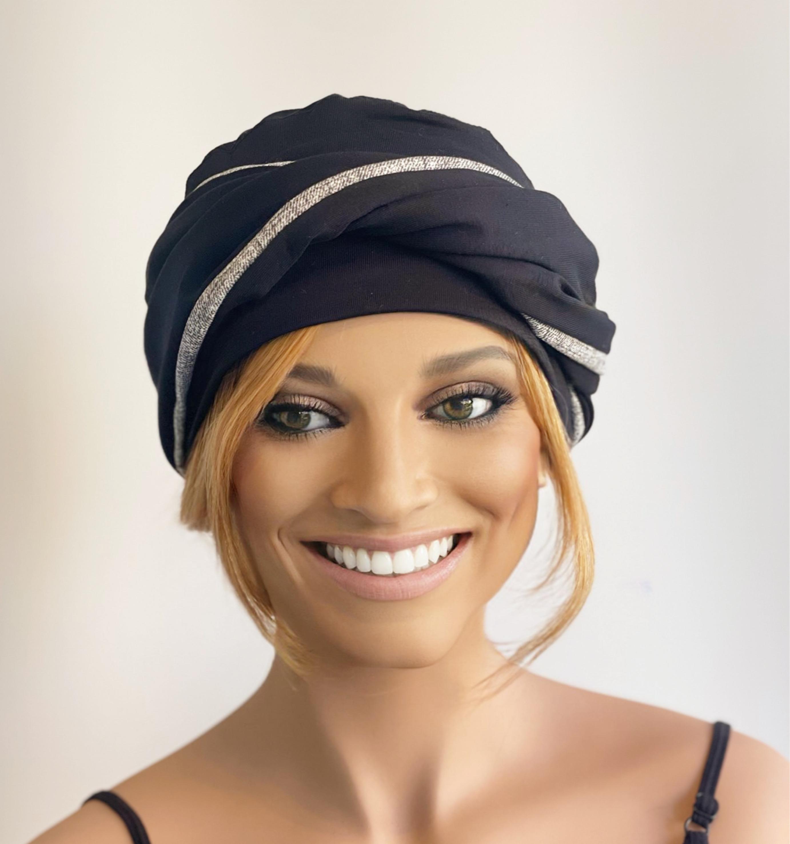 Rachel Twist hat black