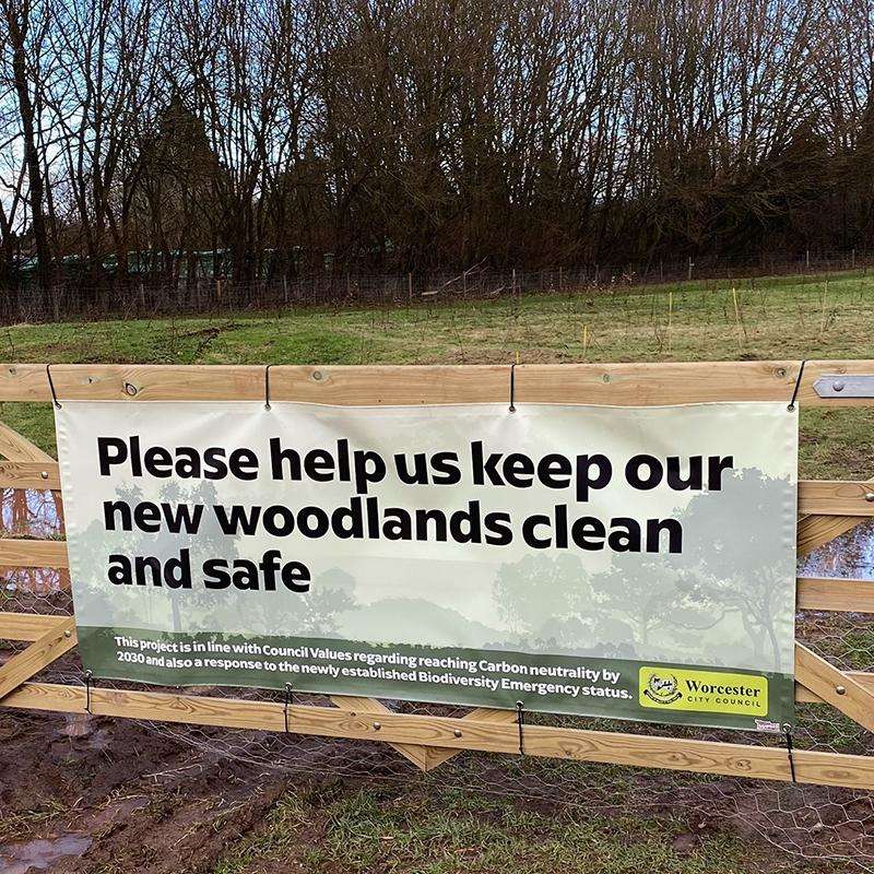 Universal Banners - Low Cost & Fast Turnaround PVC Banners Since 1998 ...