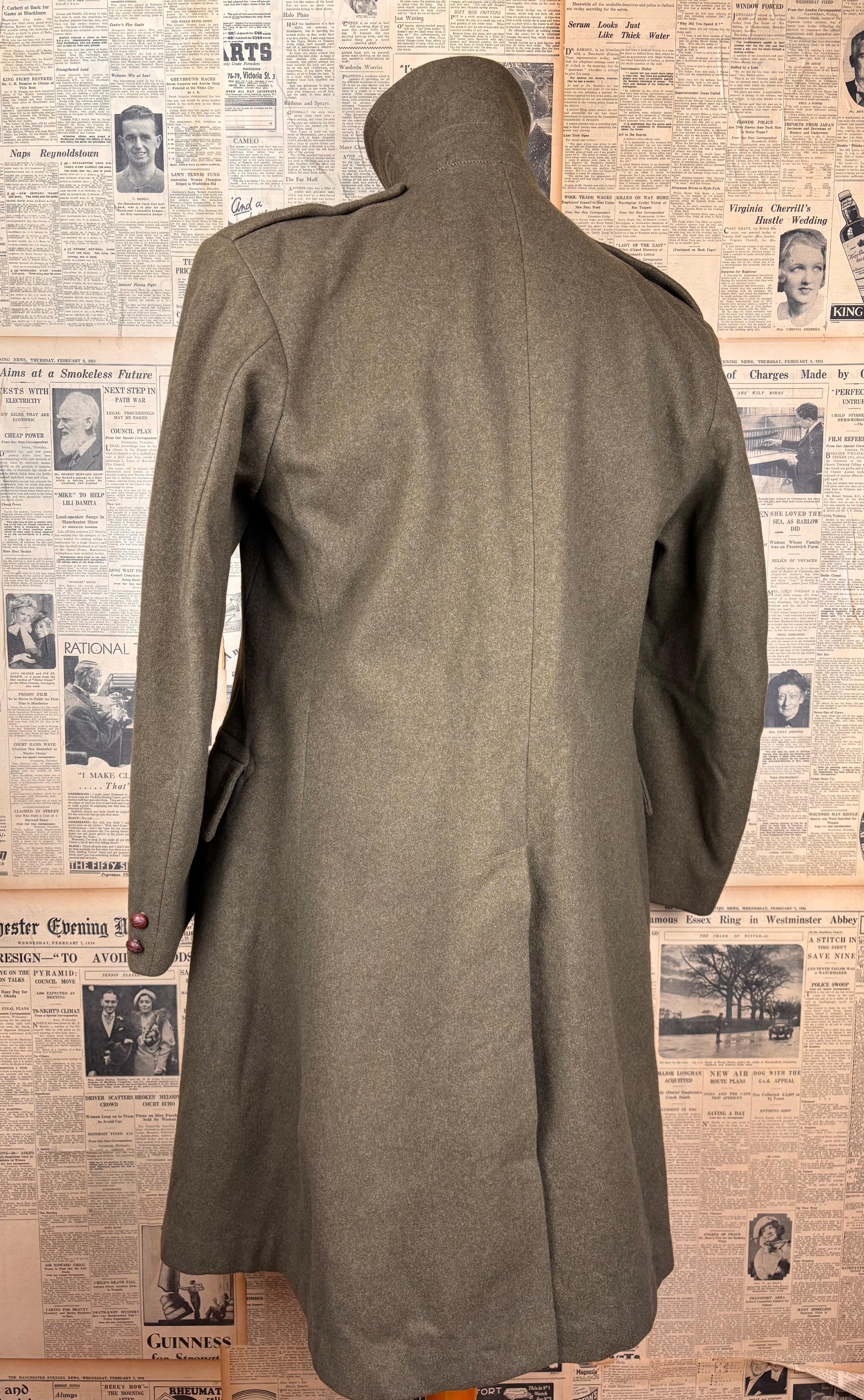 WW2 1950's British army warm overcoat size 40 42