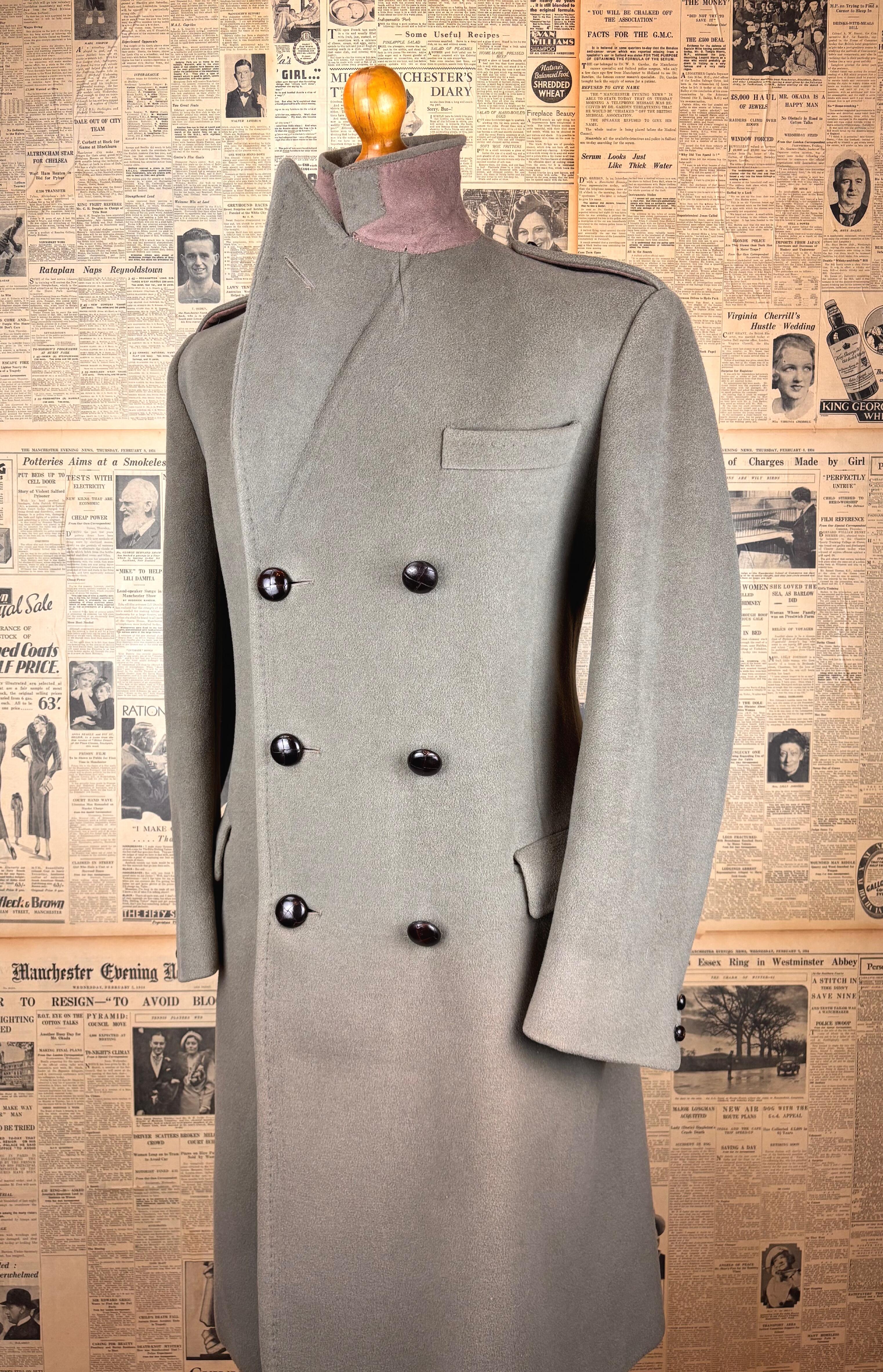 Vintage Crombie British warm overcoat size 40 long