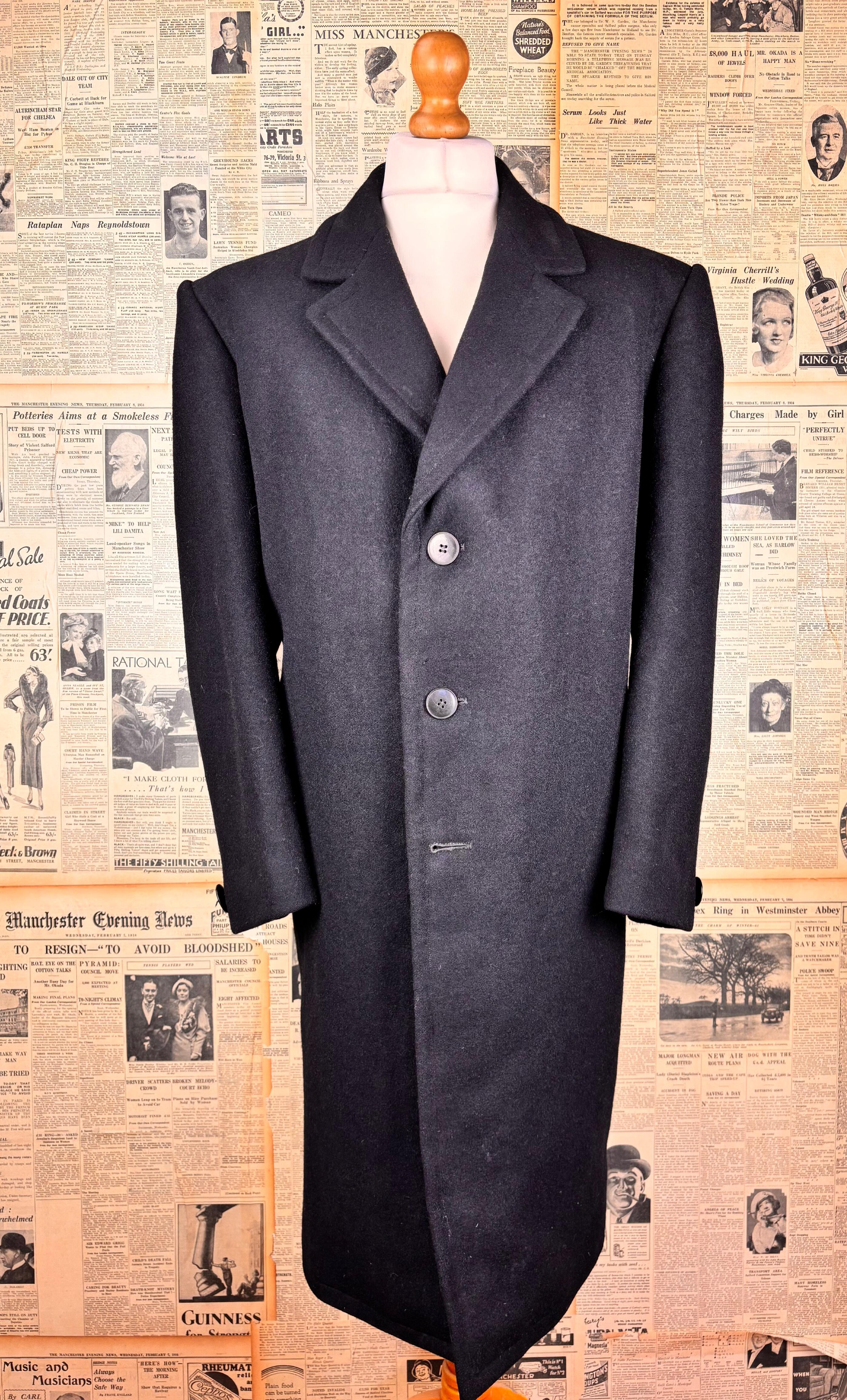1930's wool lined grey overcoat size 42 44 reg long