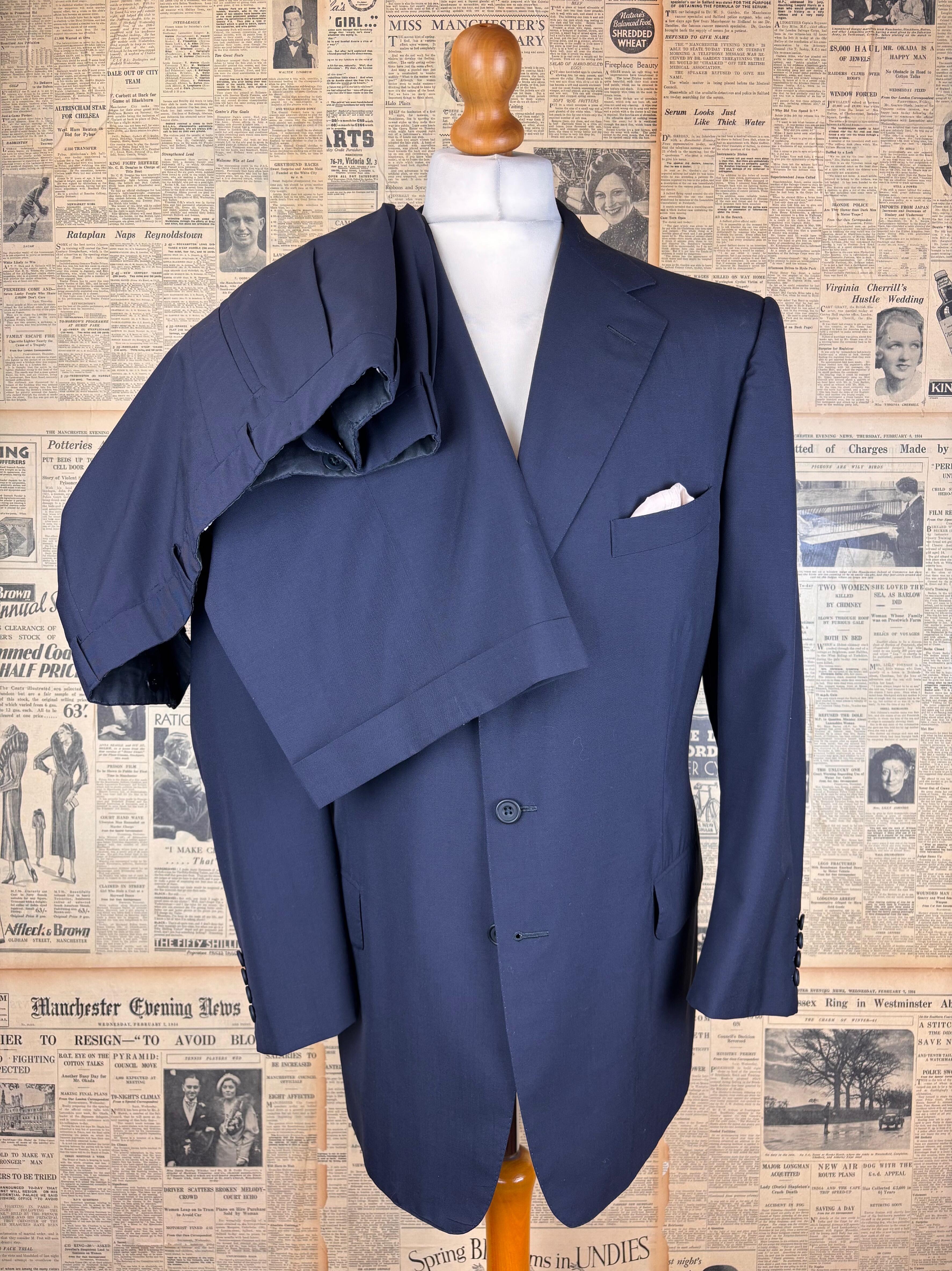 2004 Maurice Sedwell Savile row navy suit size 46