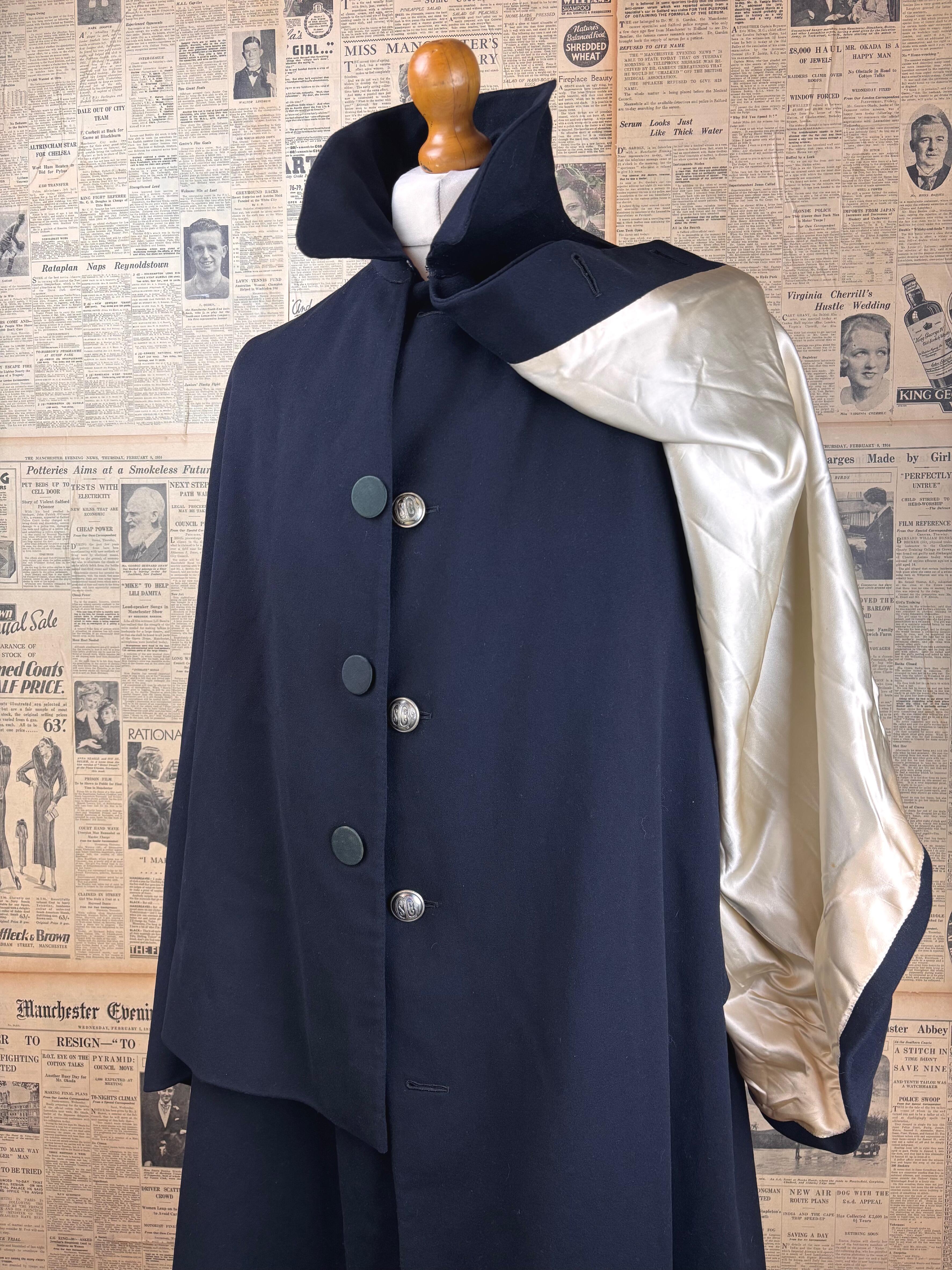 Edwardian / WW1 era navy doe skin Inverness cape size medium