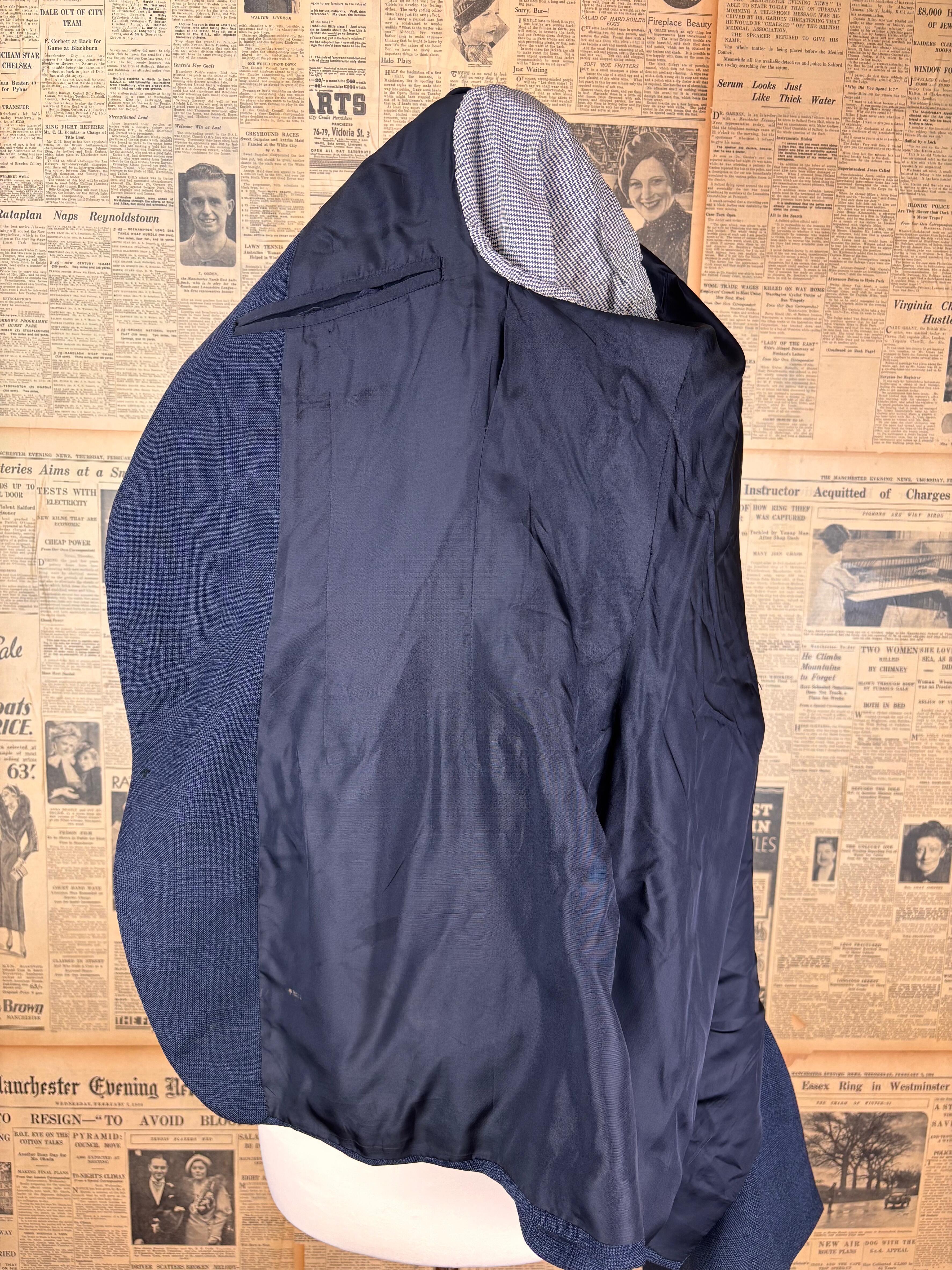 Meyer & Mortimer 3 piece Prince of Wales blue suit size 38 40