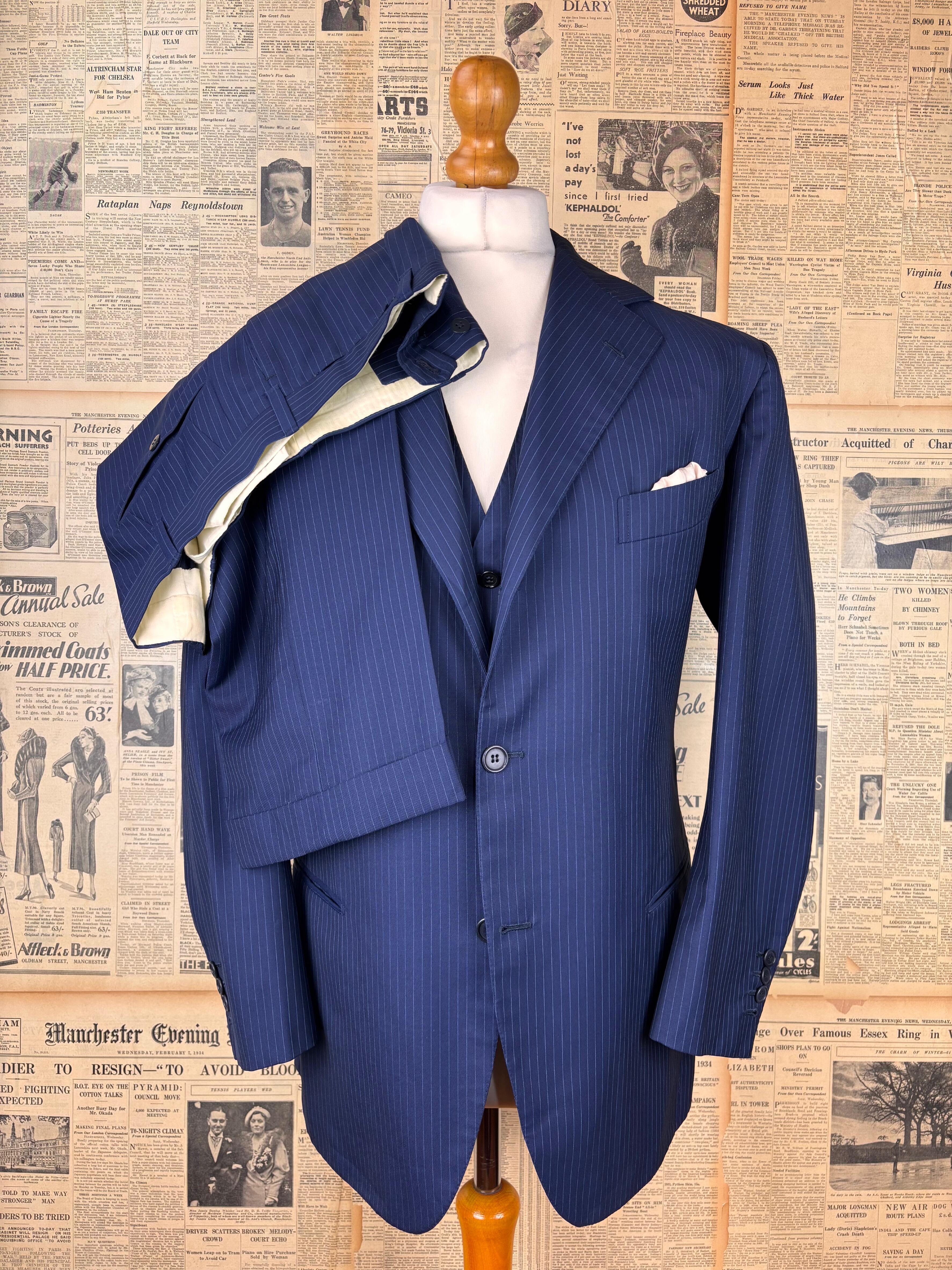 ARC 76 Angelo Campanile Neapolitan bespoke three piece suit size 40