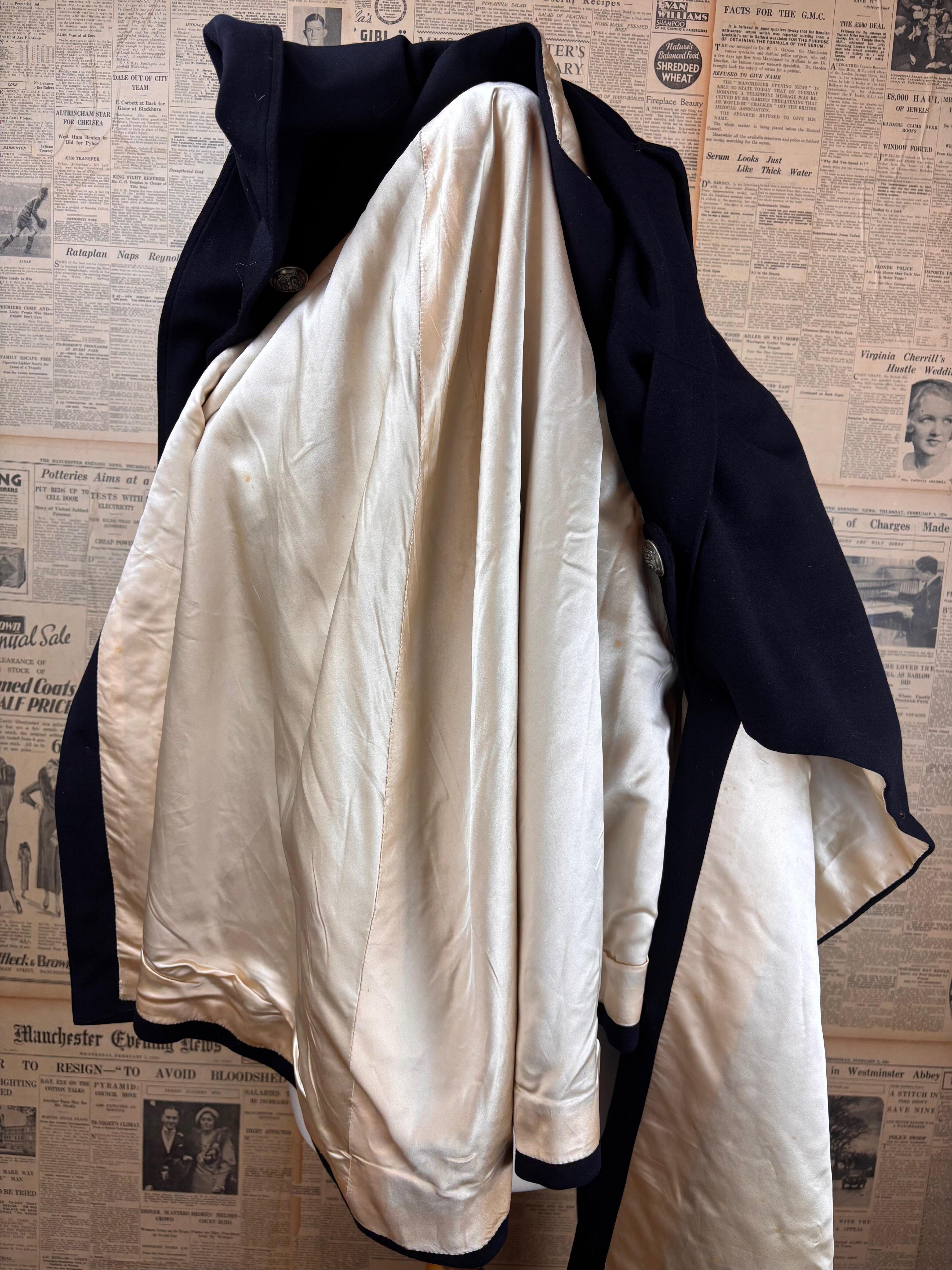 Edwardian / WW1 era navy doe skin Inverness cape size medium