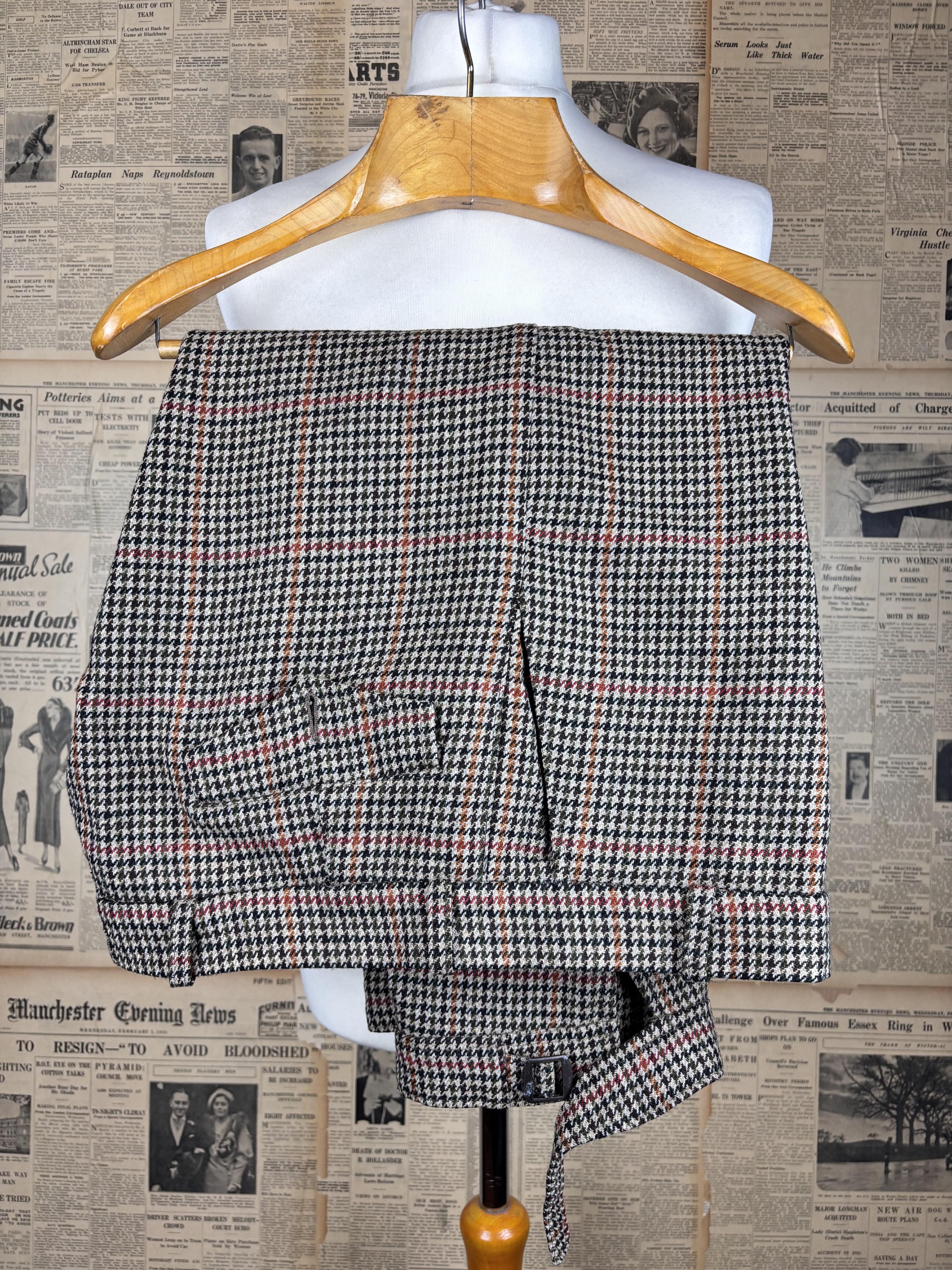 vintage Tweed plus fours size 36 38 brown