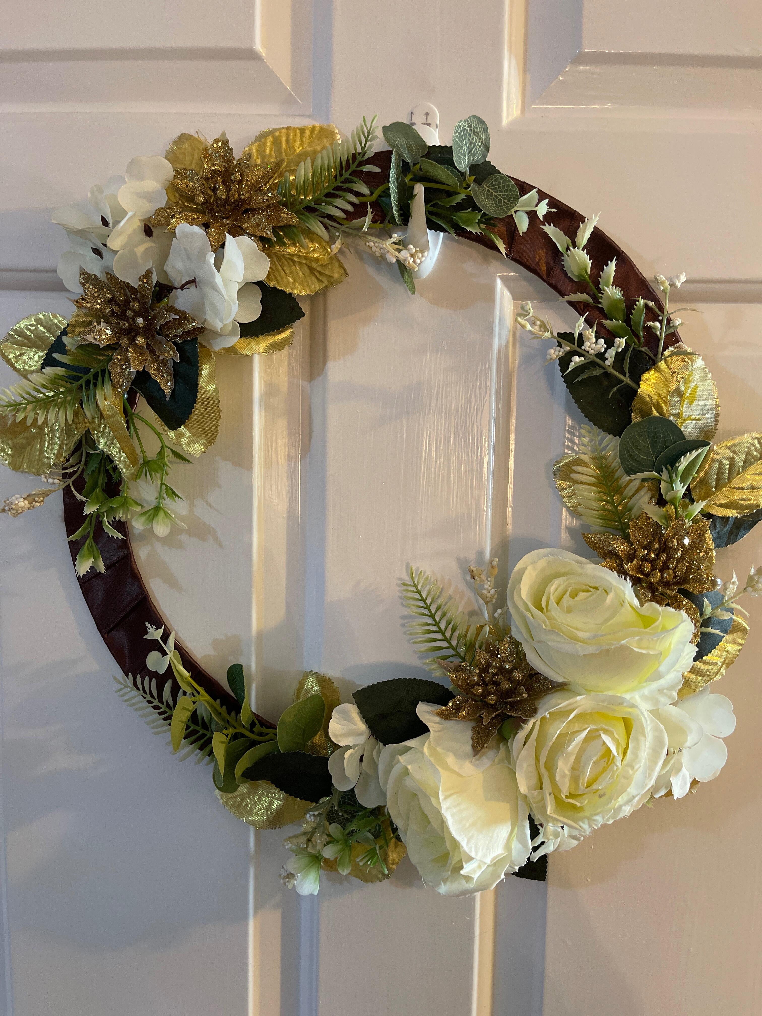 CREAM AND GOLD LARGE WRAPPED WREATH 16” finished wreath