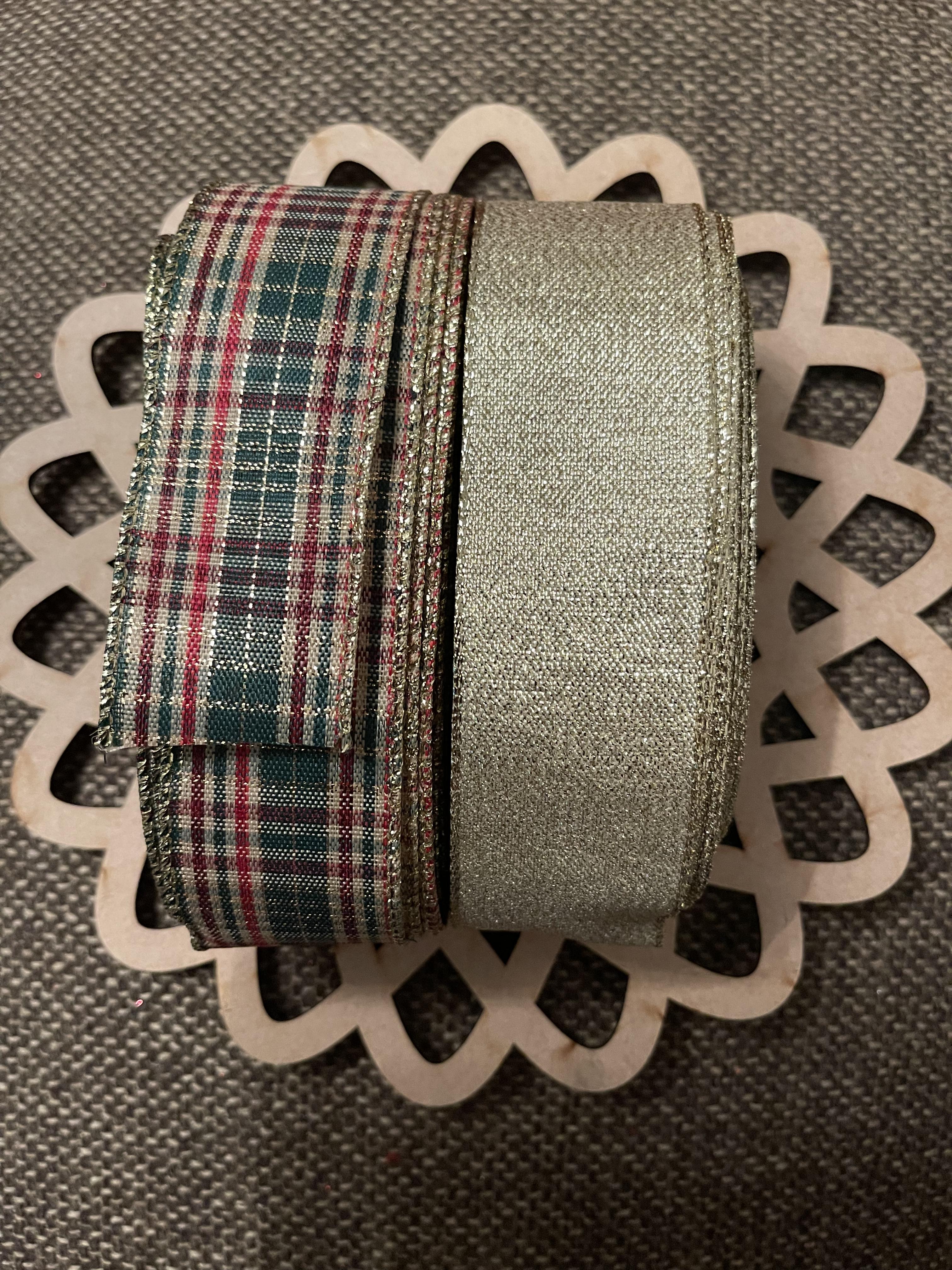 Green tartan Ribbon wreath