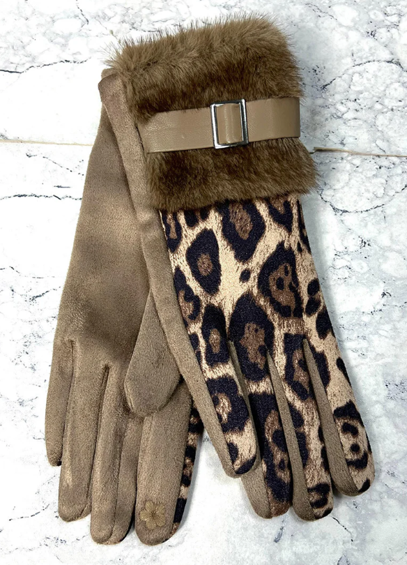 Animal print buckle gloves