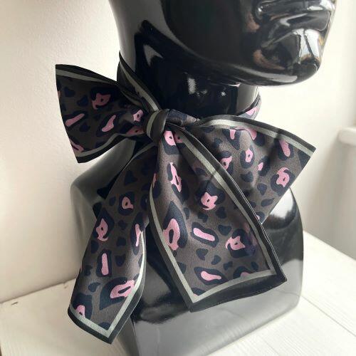 Kate rock star scarf