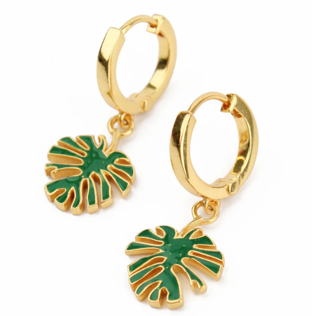 Green monstera leaf huggies