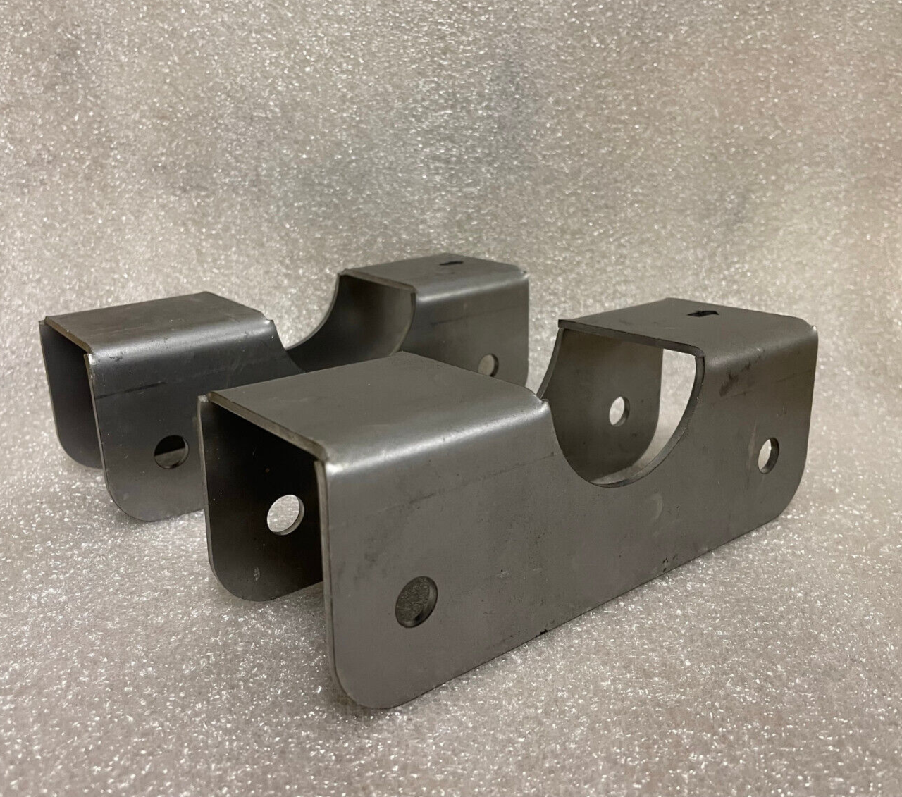 JIMNY FRONT AXLE RADIUS ARM BRACKETS PAIR OF 98-18