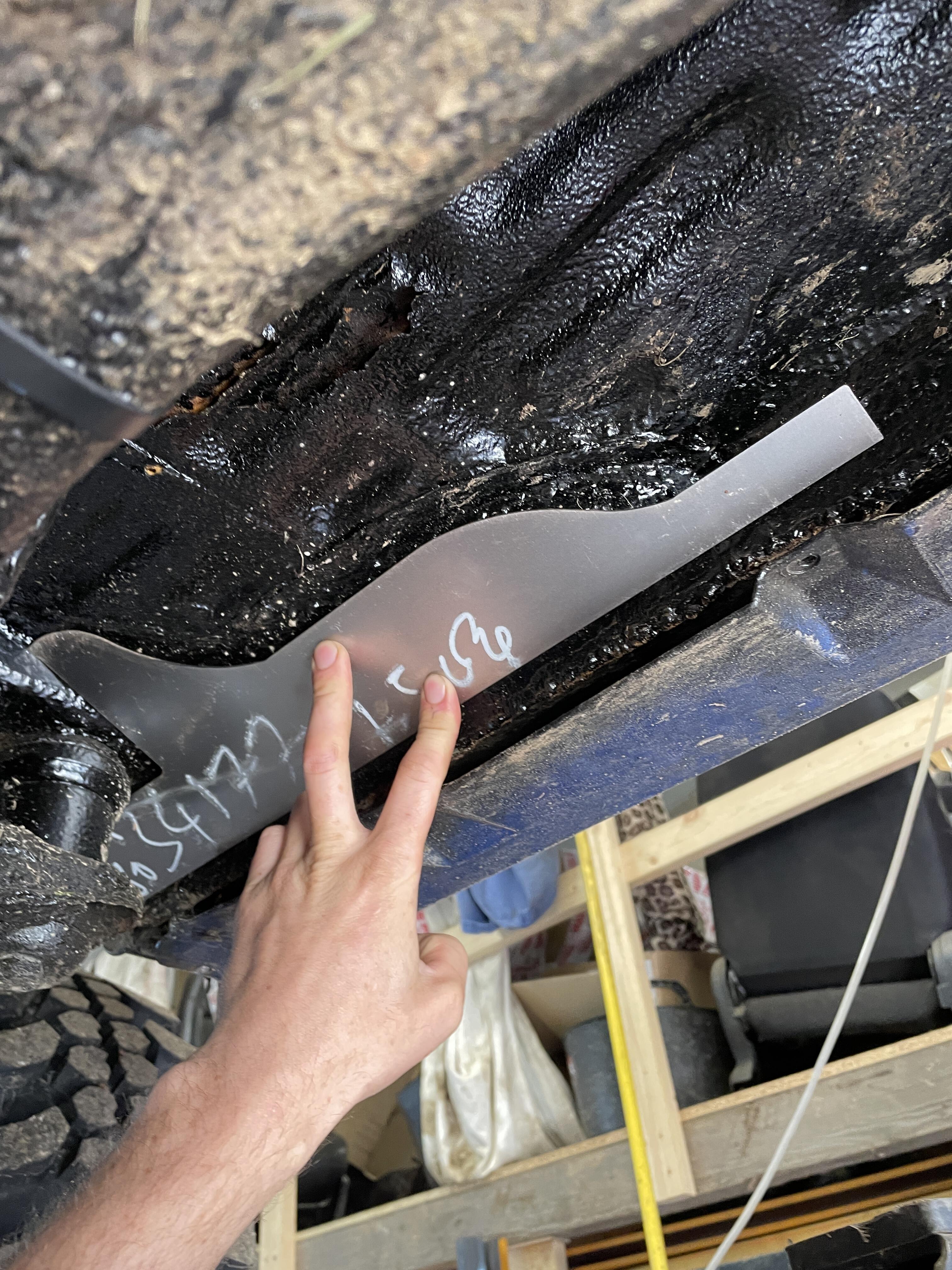 JIMNY SHELL REPAIR SECTION NEAR A PILLAR BODY MOUNT FLOOR PLATE COVER MOT