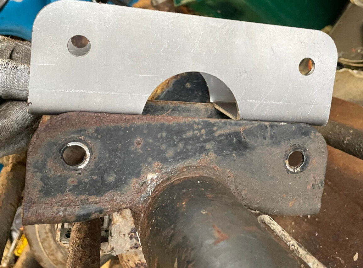 JIMNY FRONT AXLE RADIUS ARM BRACKETS PAIR OF 98-18