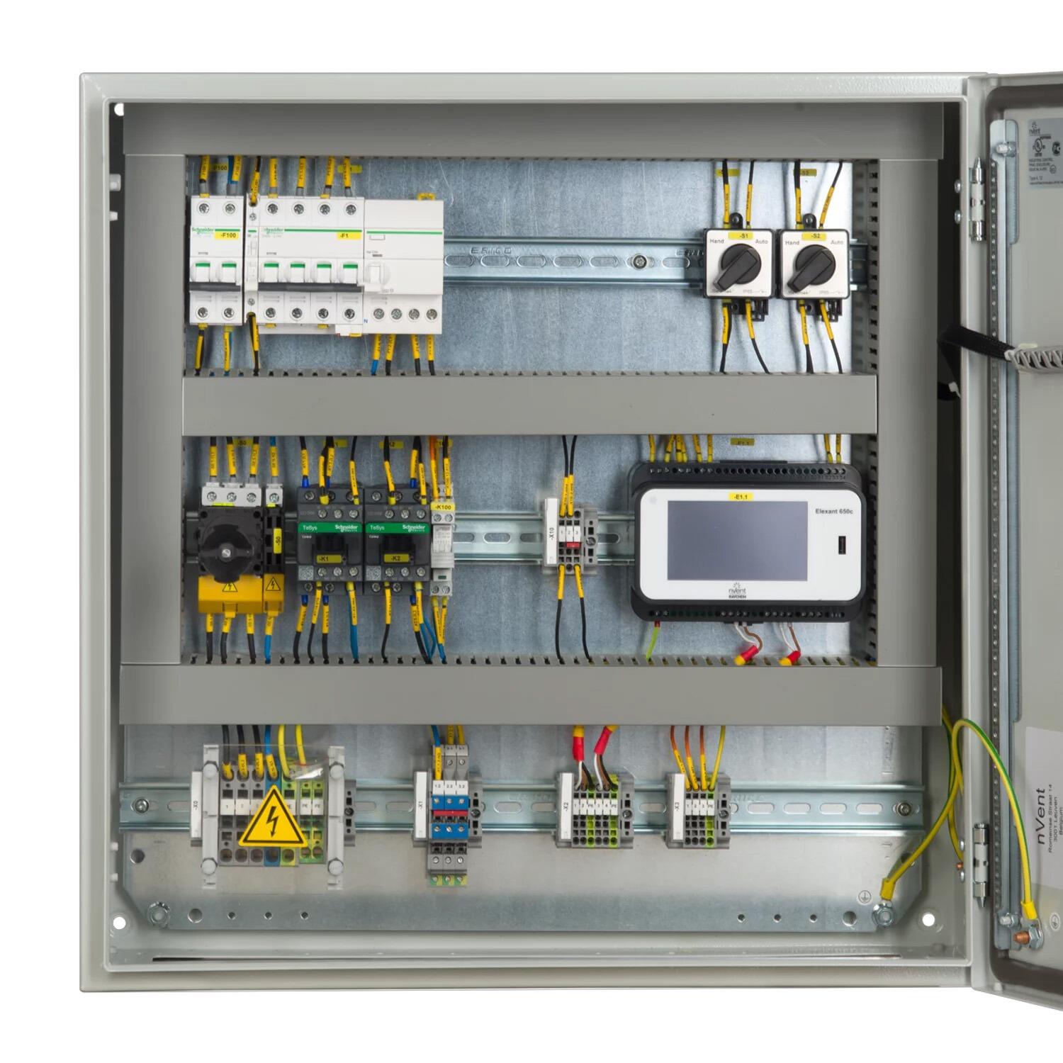 Raychem SBS-SDMI ice and snow melting system heat tracing panel with Modbus
