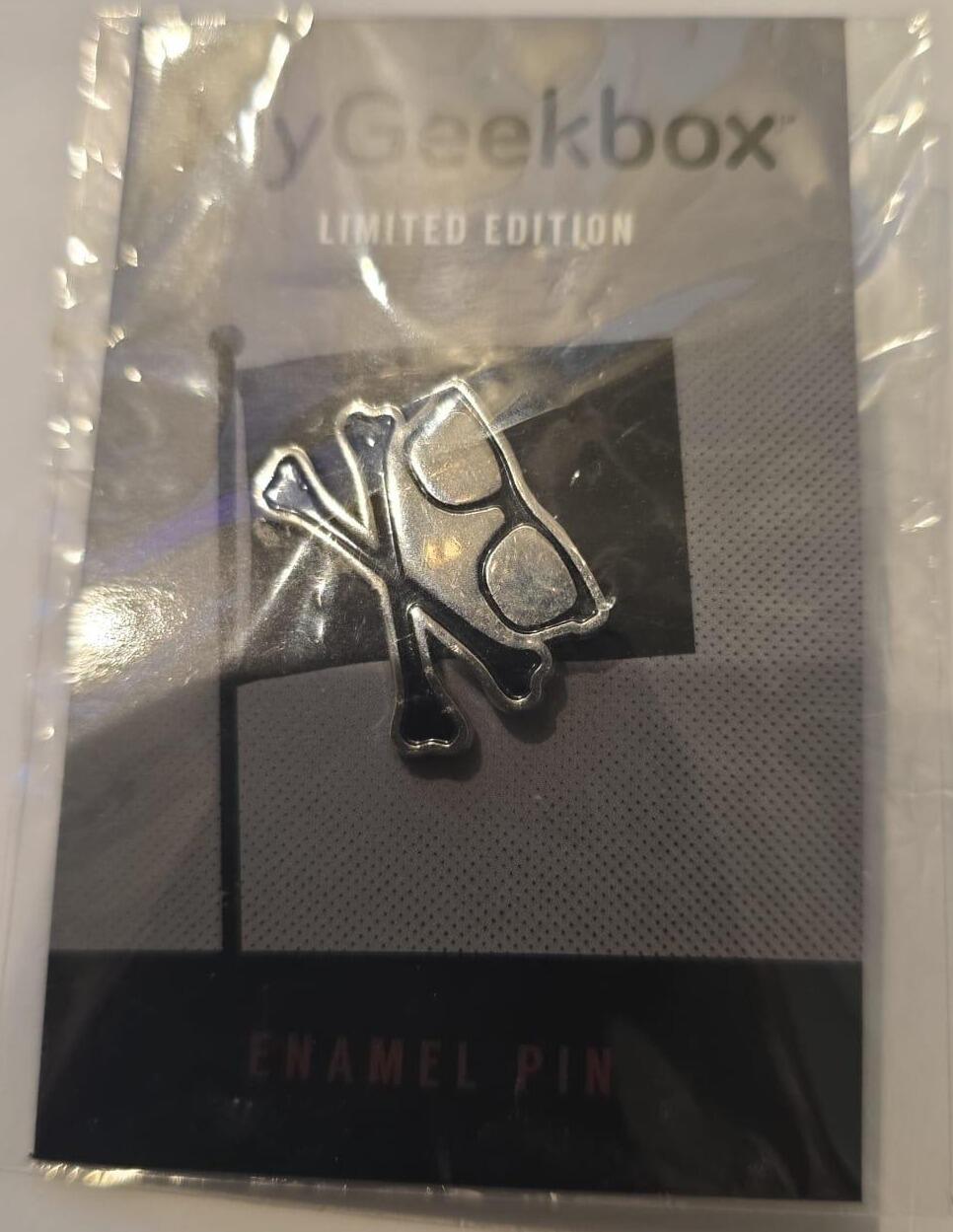 My Geekbox Limited Edition Pin Cross Bones and Shades 2017