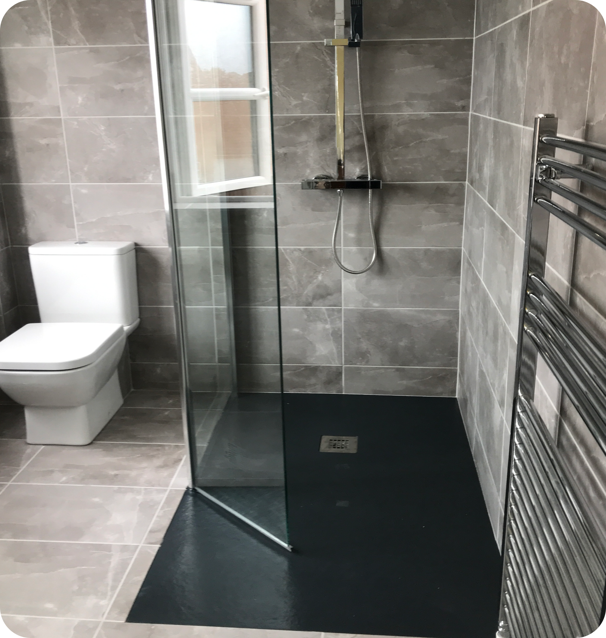 Tempo Slate Effect Stone Resin Level Access Wet Room