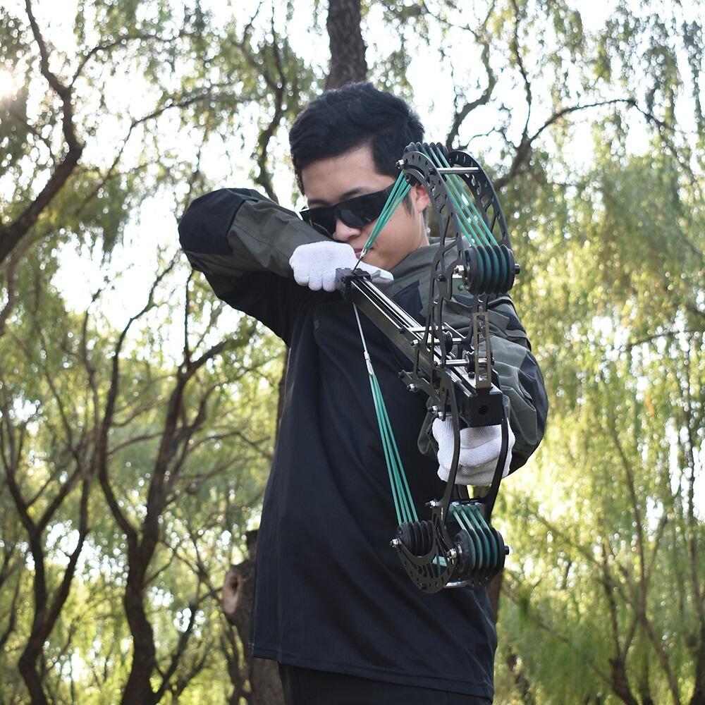 The APACHE RAPIDO Rapid Fire Compound Bow Repeater - Repeating ...