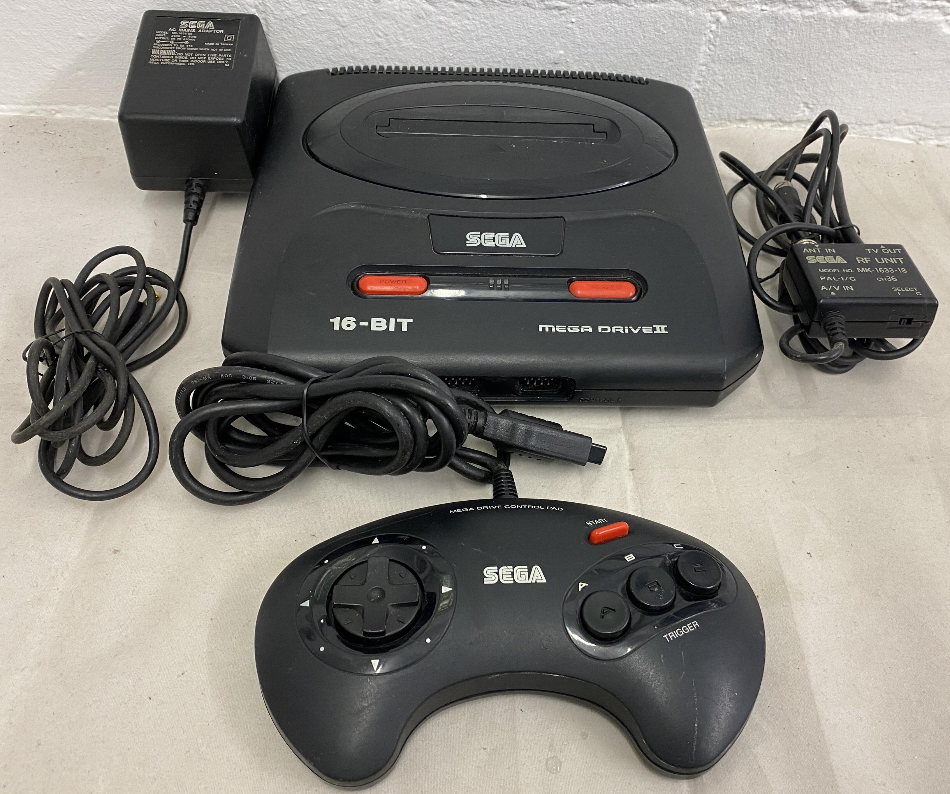Sega Mega Drive II Console Bundle Original Controller, PSU & RF Lead ...