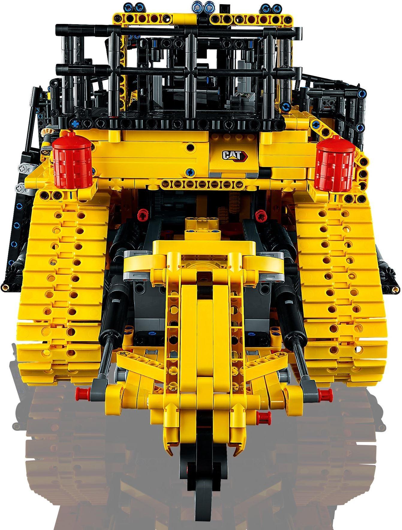 Cat D11 Bulldozer