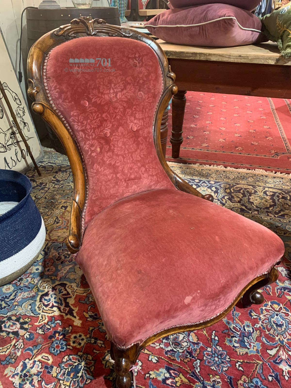 Victorian button back low chair