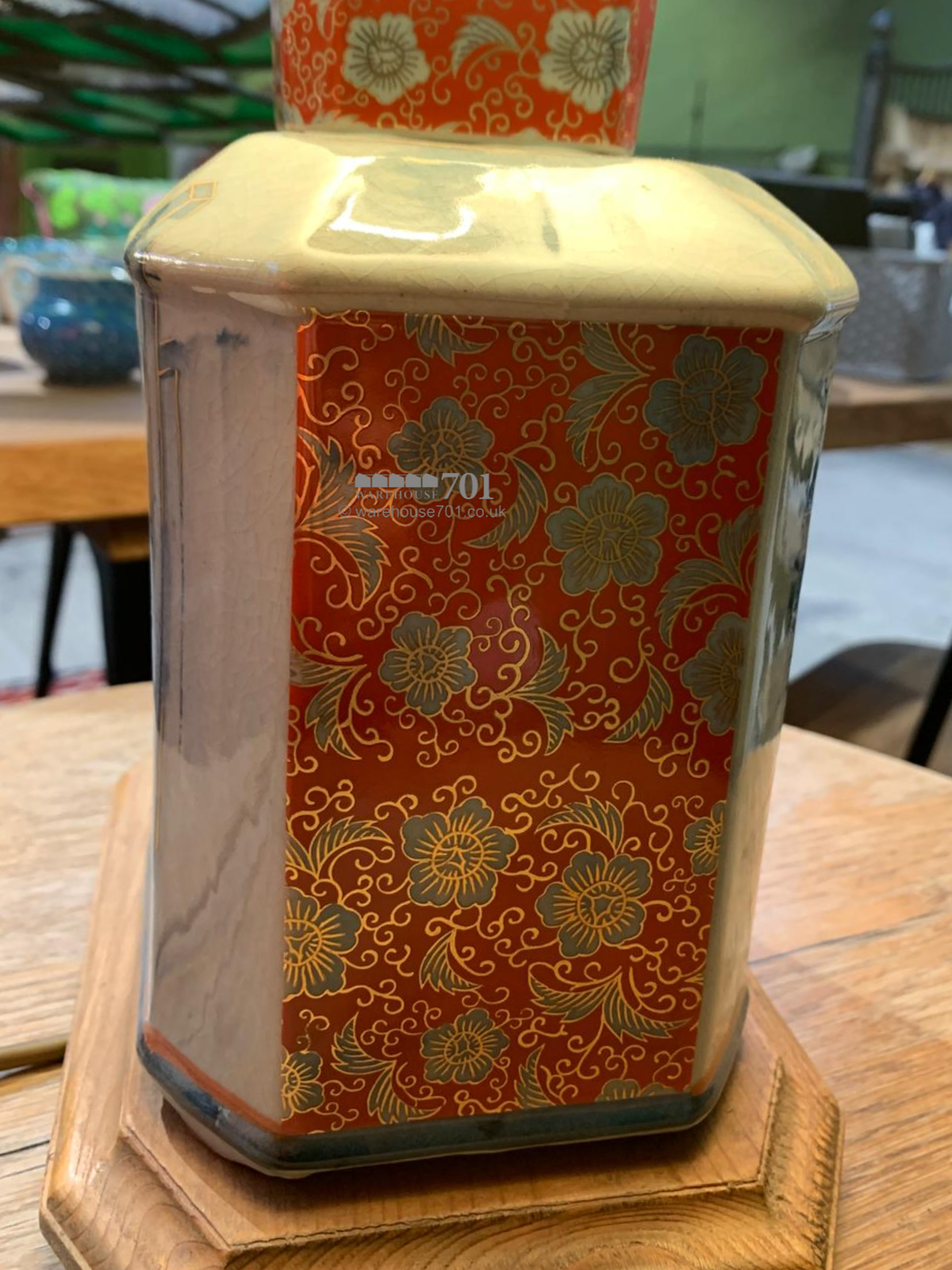 Ceramic Chinese style decorated lamps