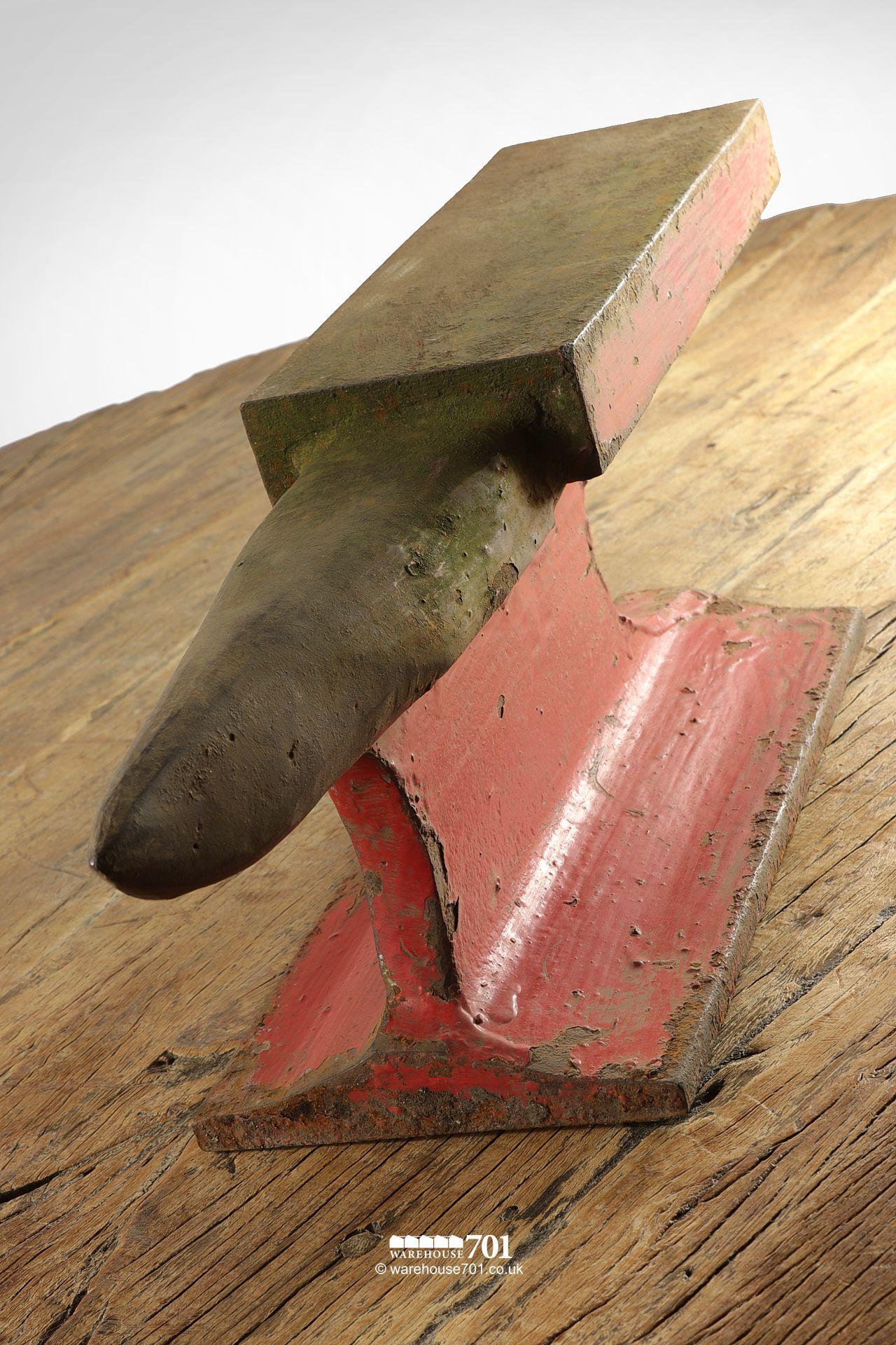 Red Bench Top Cast Iron Metalwork Anvil