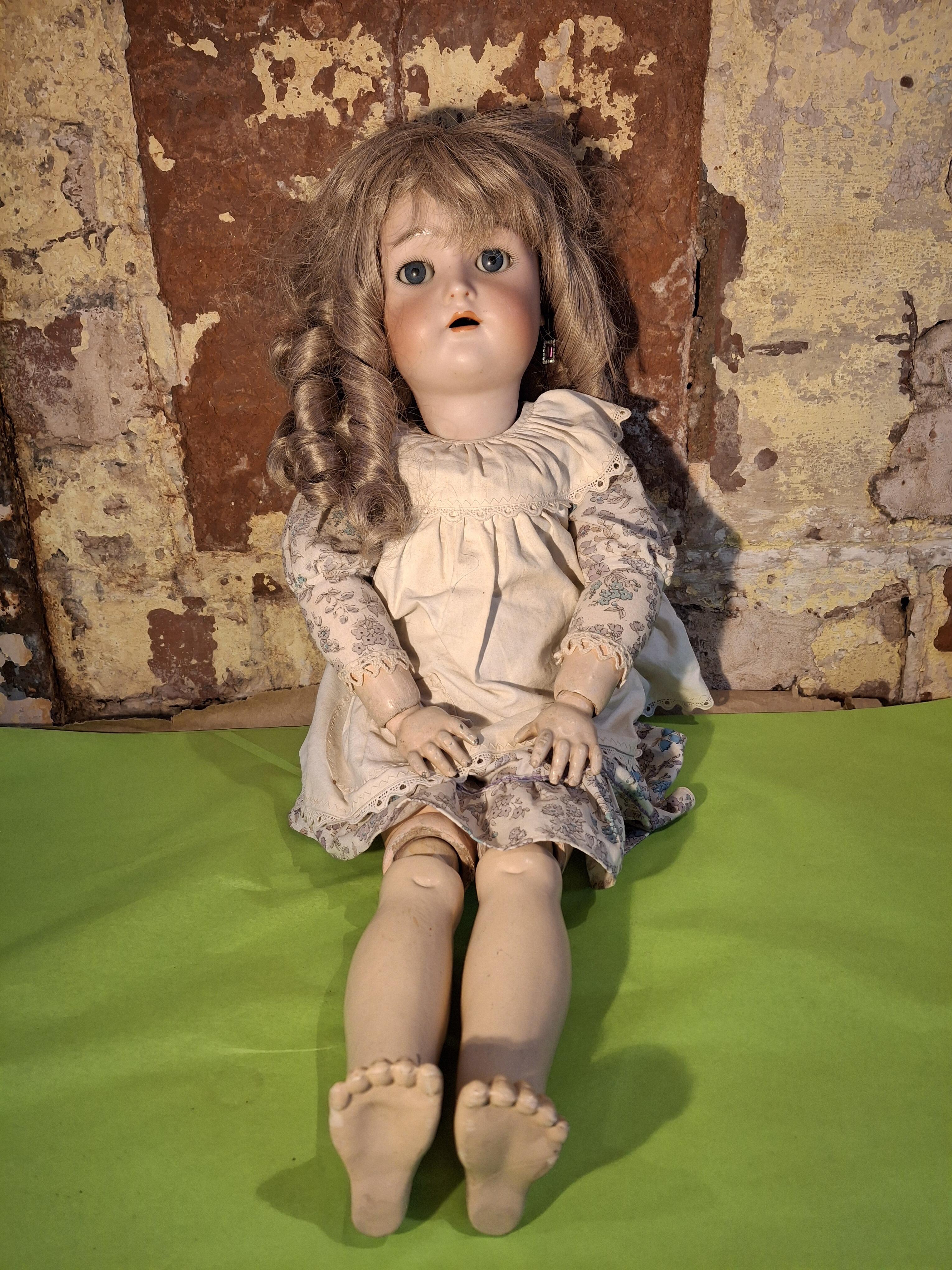 Antique Simon & Halbig / Kammer & Reinhardt Bisque Doll