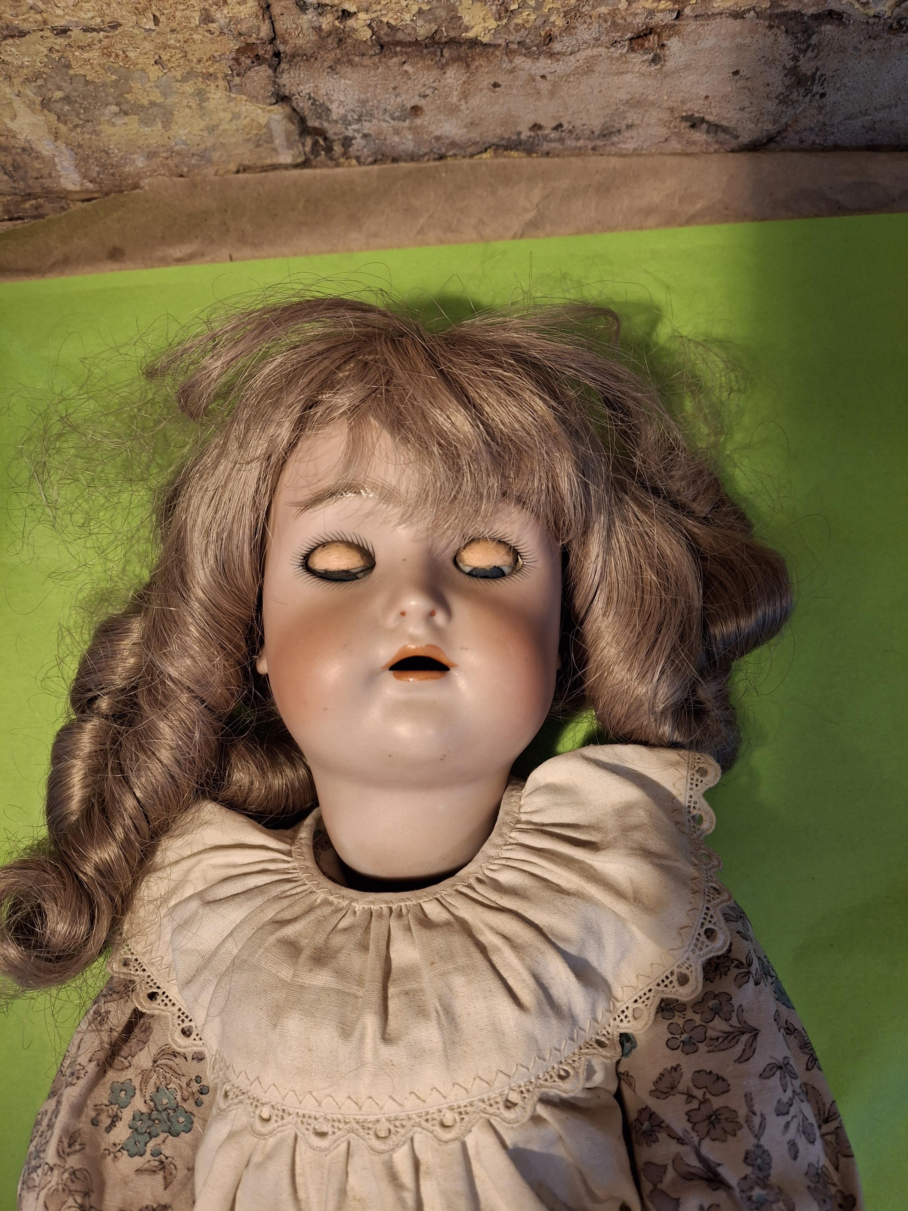 Antique Simon & Halbig / Kammer & Reinhardt Bisque Doll