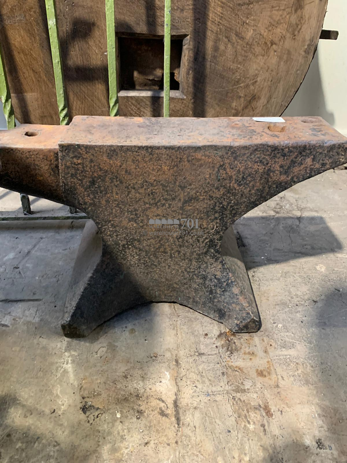 28 inch blacksmith anvil