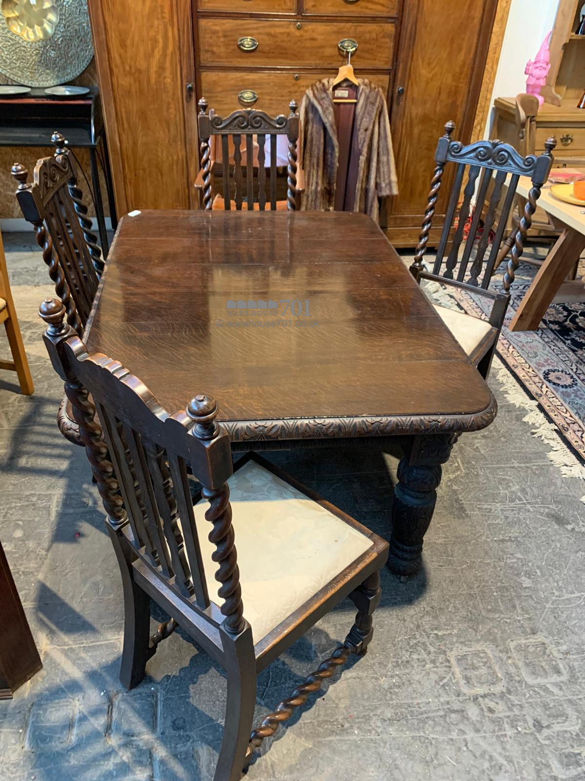 Oak dining table plus four barley twist chairs set