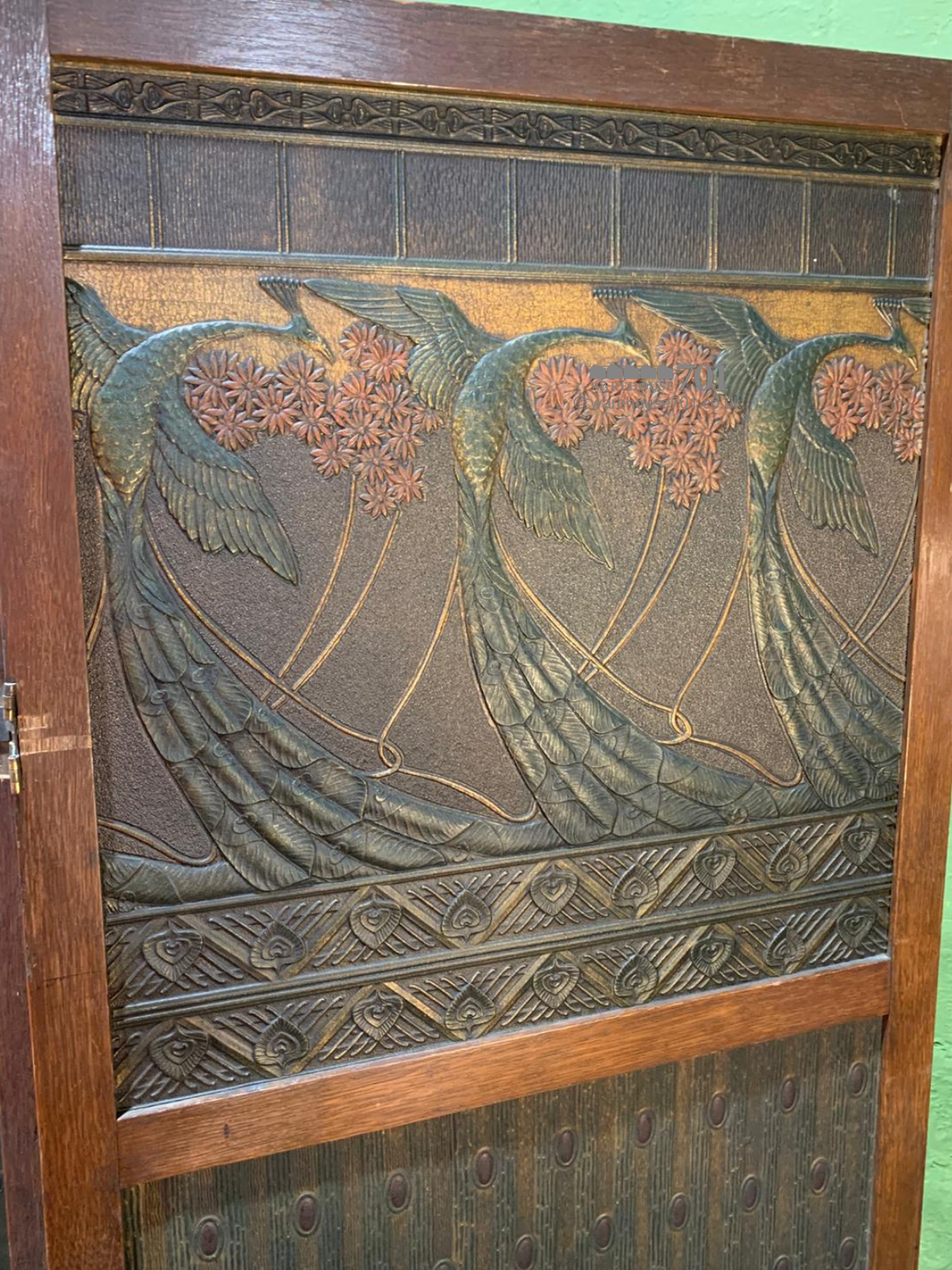 Peacock screen