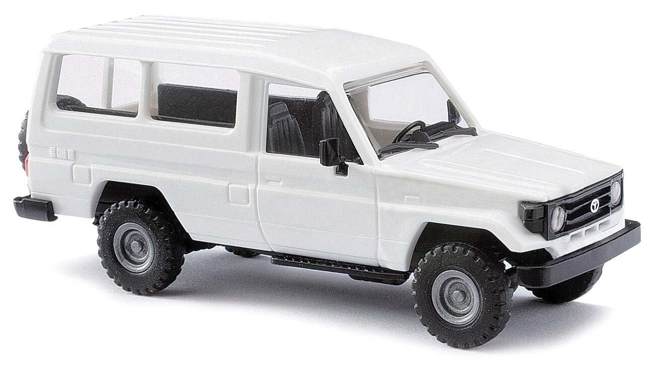 Busch 60215 Kit: Toyota HZJ 78