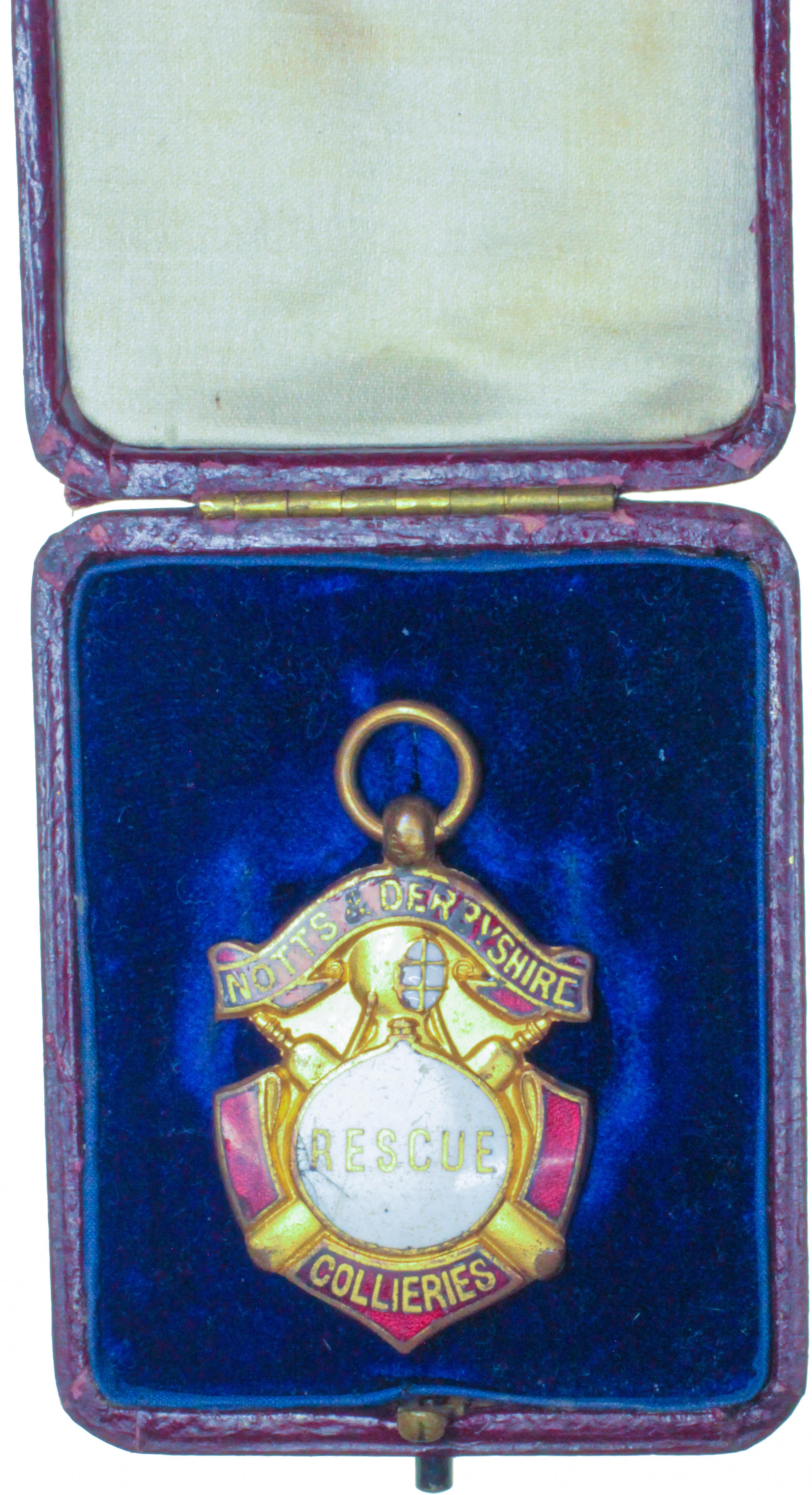 Notts. & Derbyshire Collieries. Rescue medal.