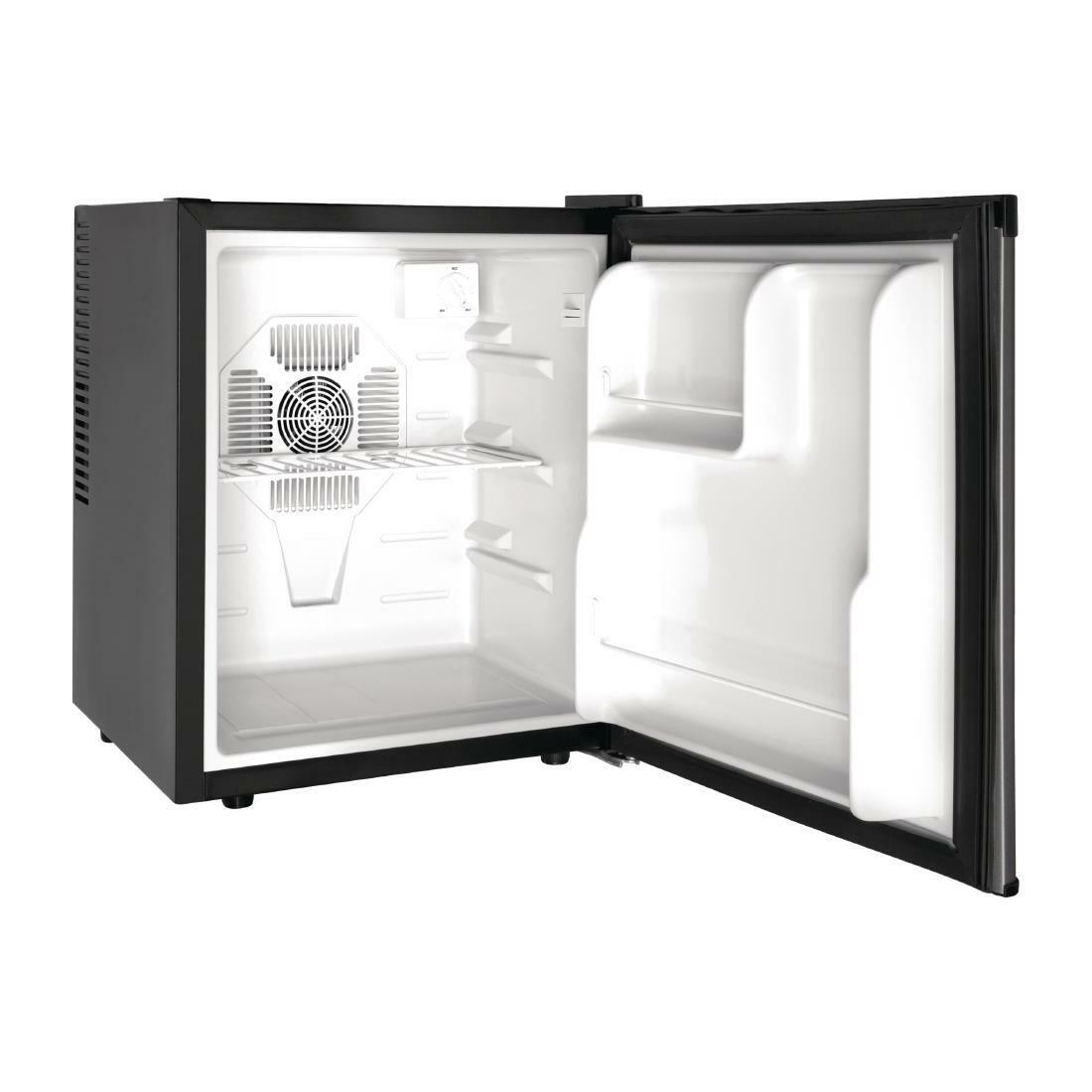 CT813 - Nisbets Essentials Mini Fridge