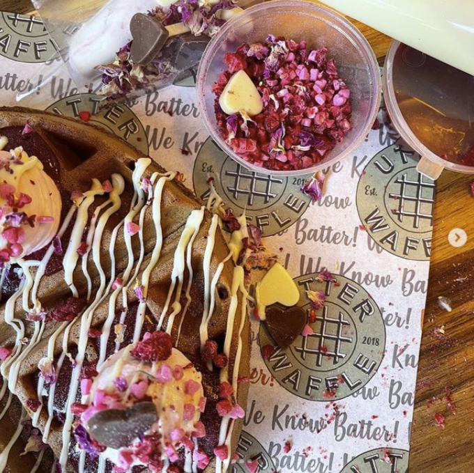 335 x 500mm Custom Printed Greaseproof / Branded Food Wraps