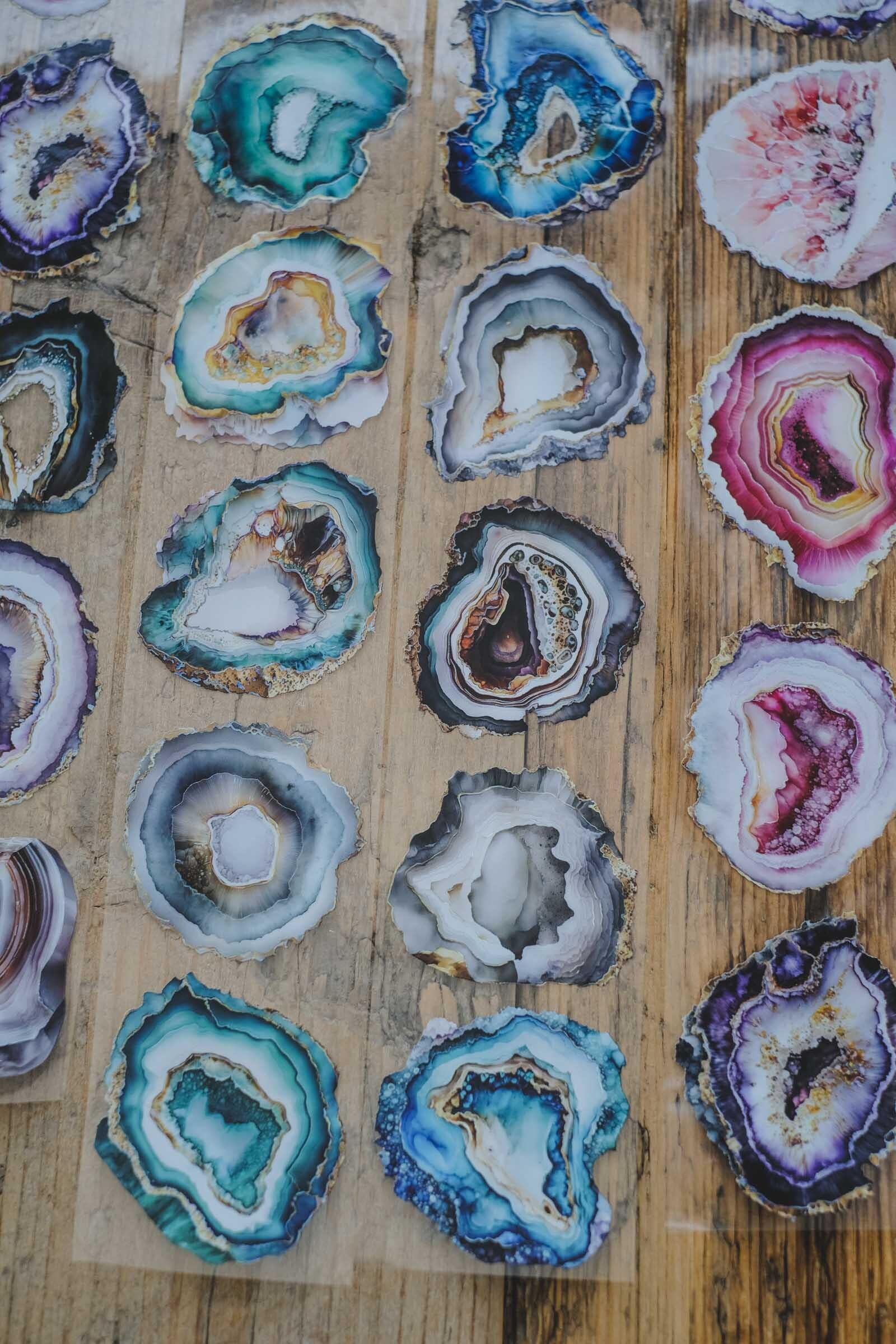 Cut geodes & more - raised shell holographic foil London Gifties ...