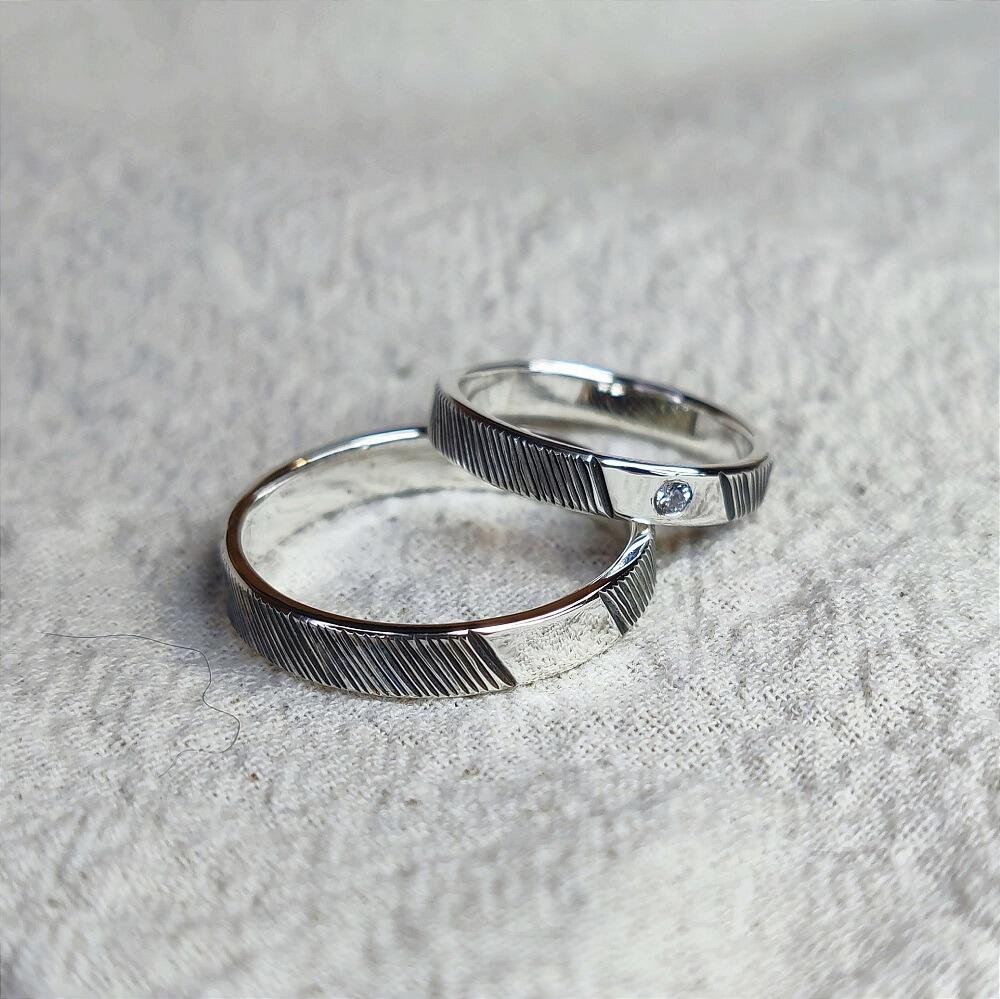 Diagonal Line Wedding Band Set, hand engraved and made from Sterling ...