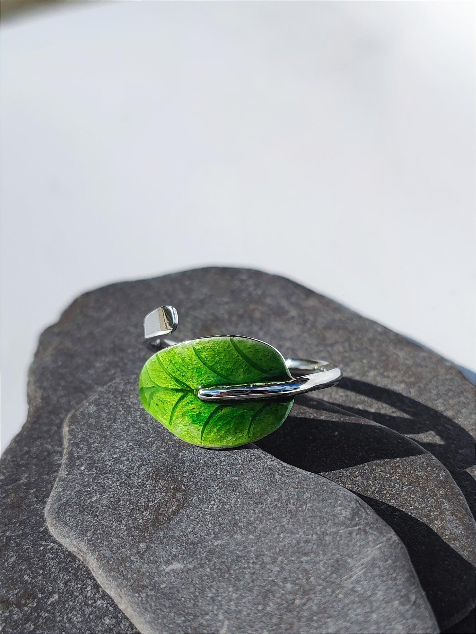 Sterling Silver Enamelled Leaf Ring
