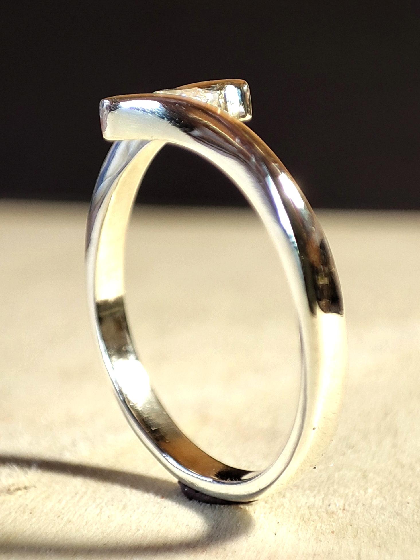 Sterling Silver Princess Crossover Ring