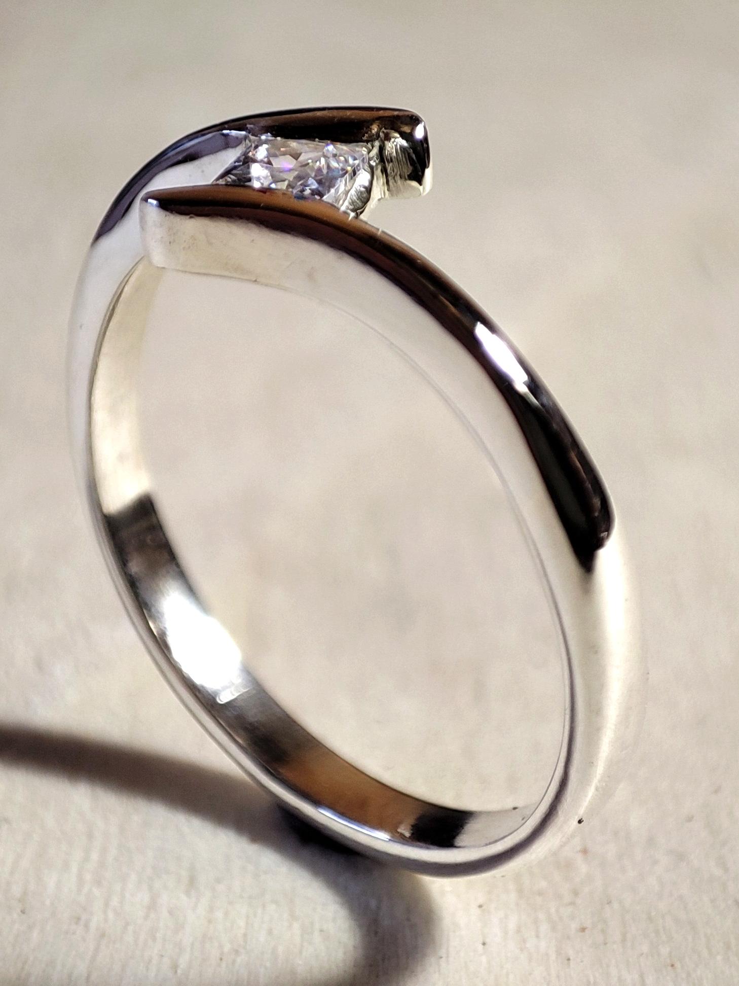 Sterling Silver Princess Crossover Ring